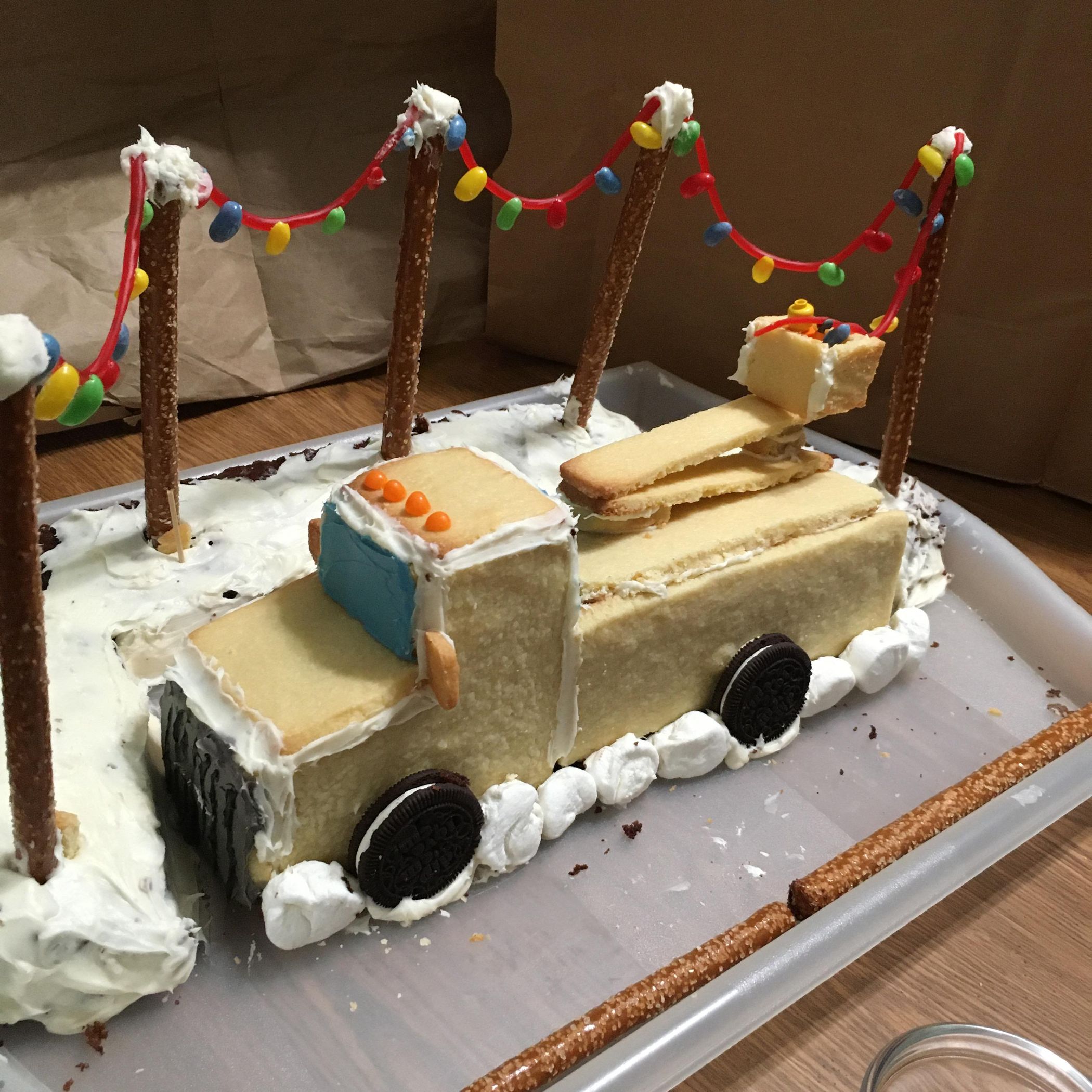 A Festive Cookie Utility Truck : 9 Steps (with Pictures) - Instructables