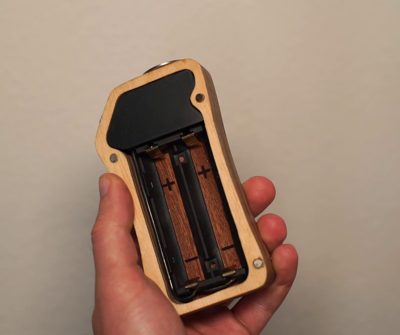 Wooden Box Mod for Dual 18650 Batteries : 5 Steps - Instructables