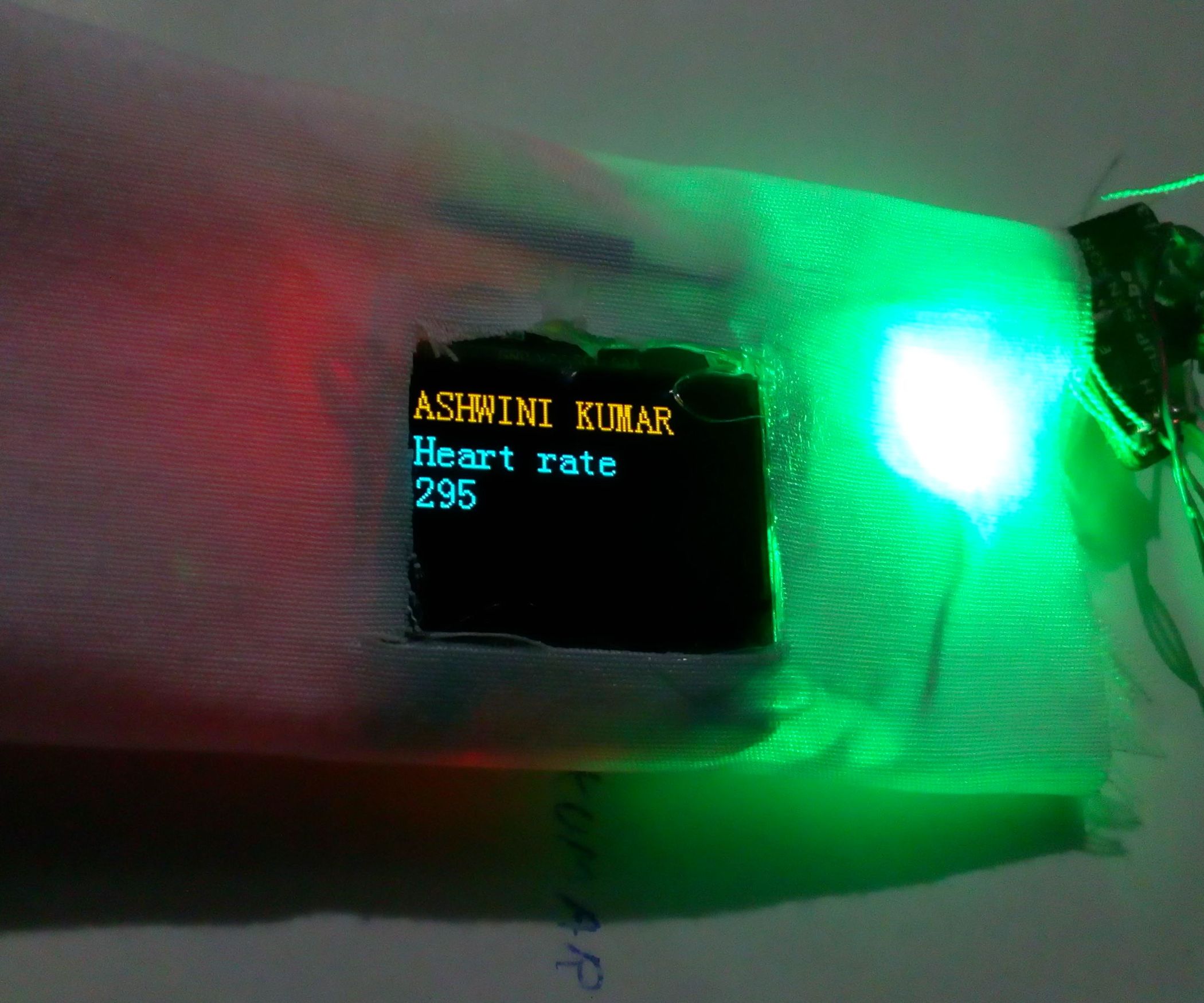 Smart Wearable and Id Card See Your Heartbeat Feel It : 5 Steps ...
