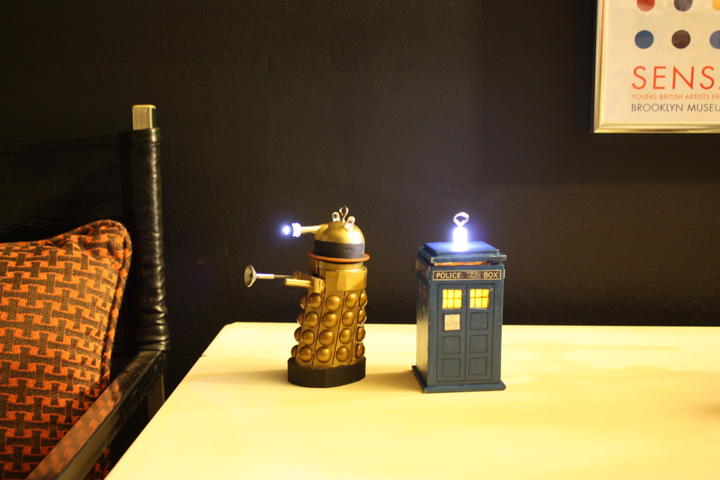 DIY TARDIS Ornament : 6 Steps (with Pictures) - Instructables