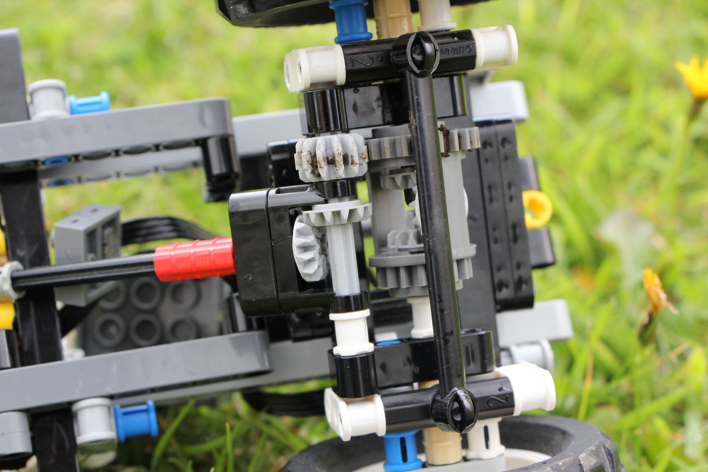 Lego Technic Remote Control Off Roader Version 2 - Instructables