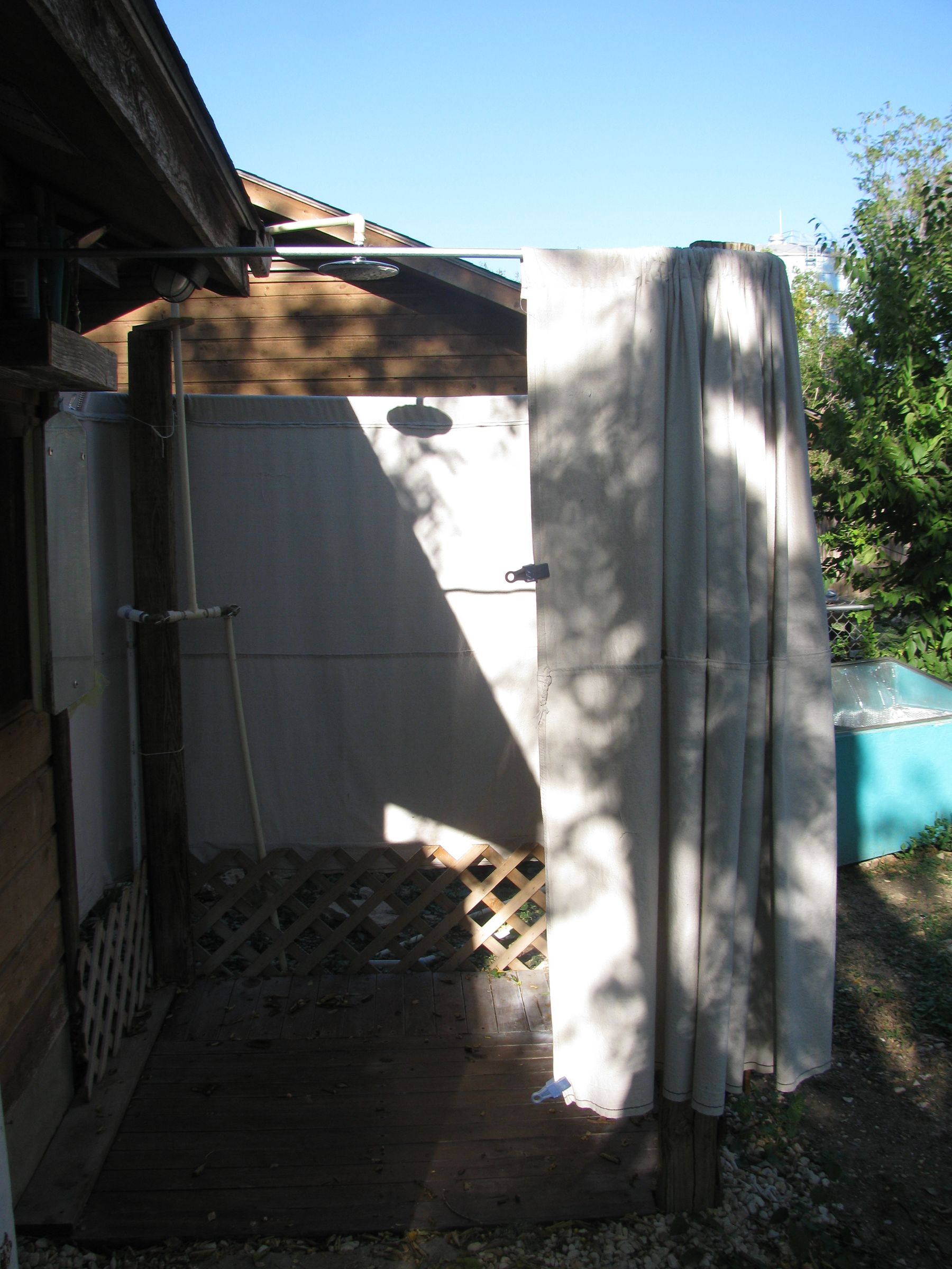 Solar Outdoor Shower : 9 Steps - Instructables