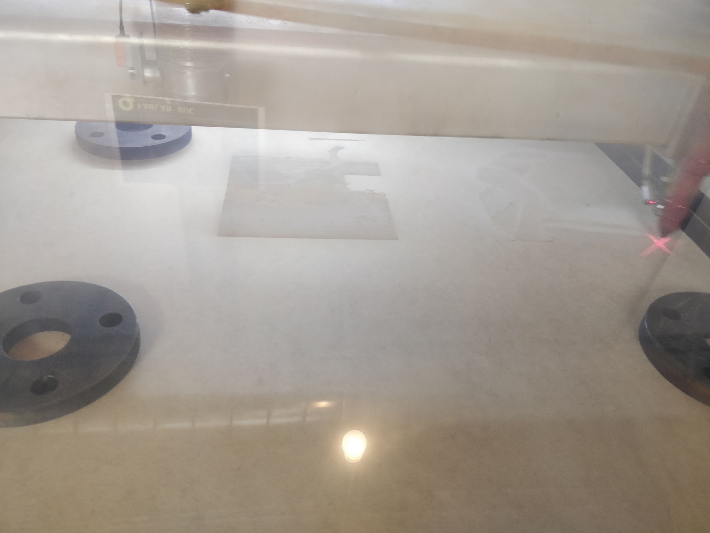 Living Hinge Folder With Custom Pictures : 5 Steps - Instructables