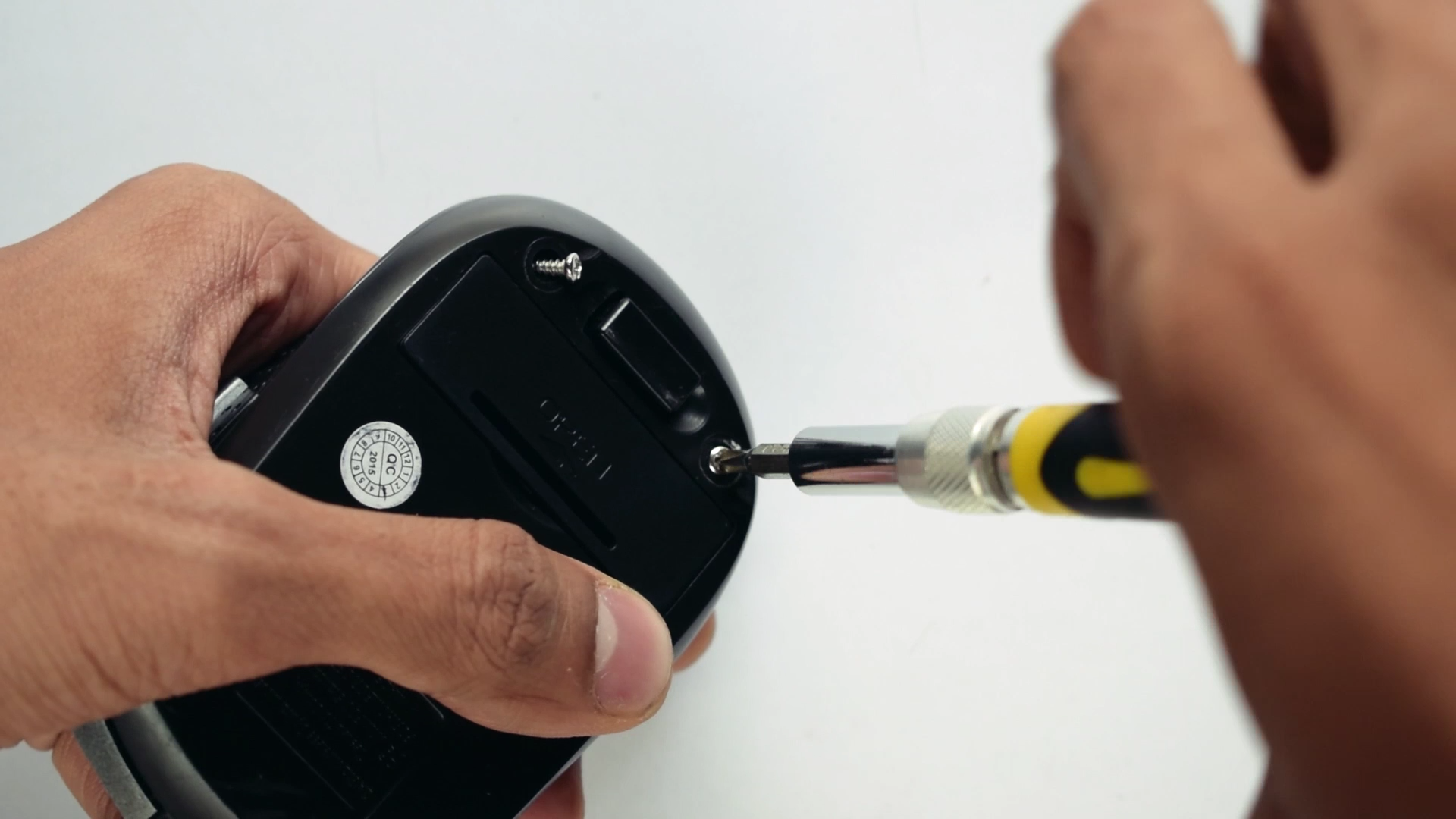 DIY Wireless Charging for Your Gaming Mouse ! - Goodbye Batteries : 5 ...