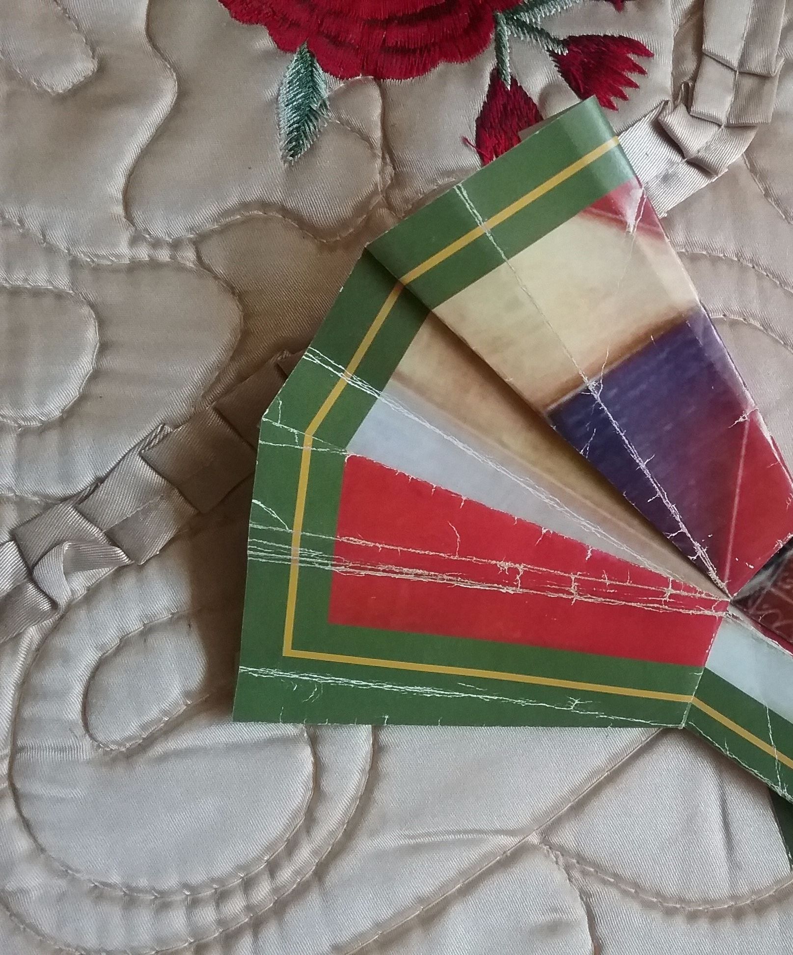 Paper Dress : 5 Steps (with Pictures) - Instructables