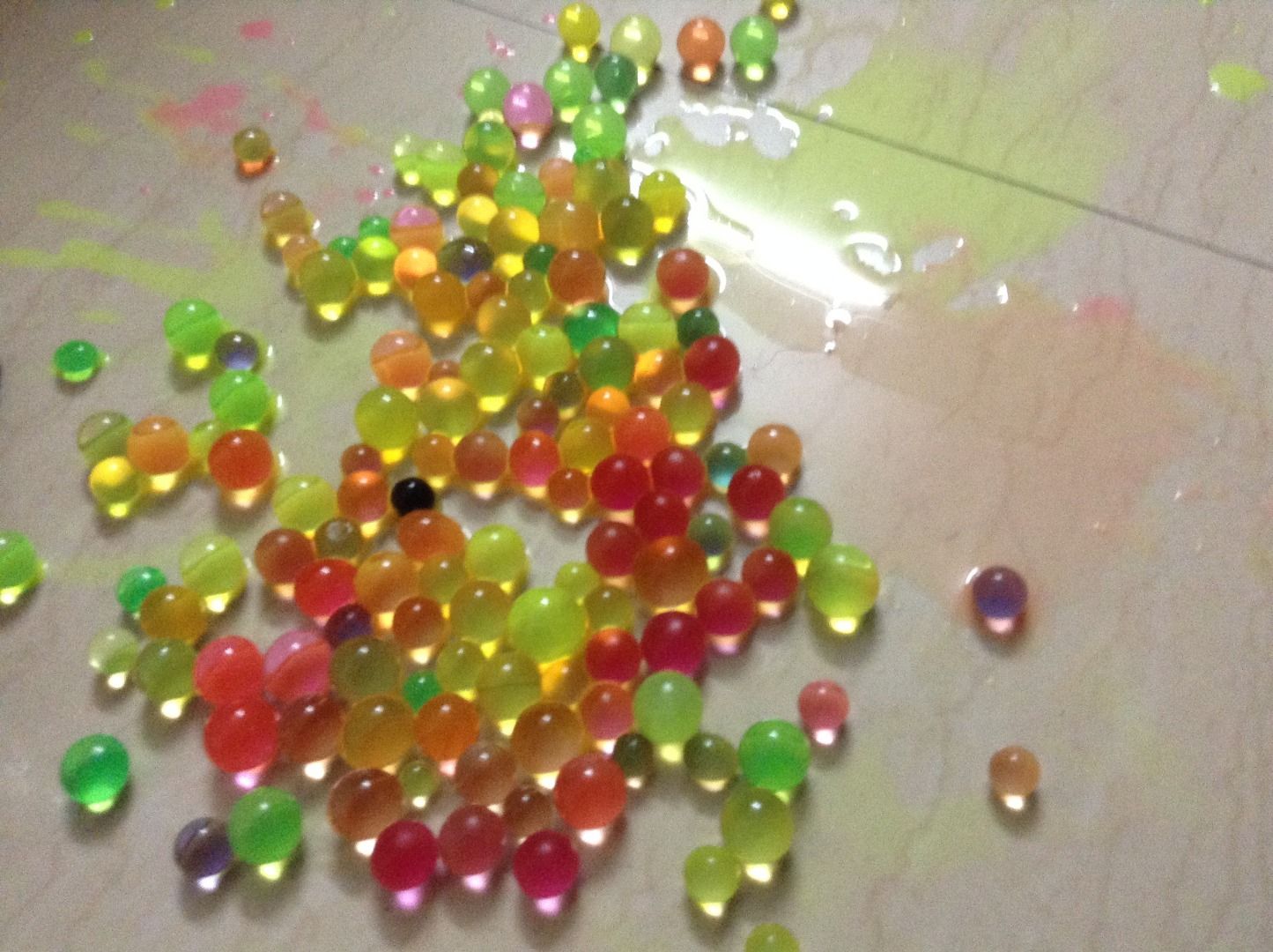 DIY Black Light and Fluorescent Balls : 9 Steps - Instructables