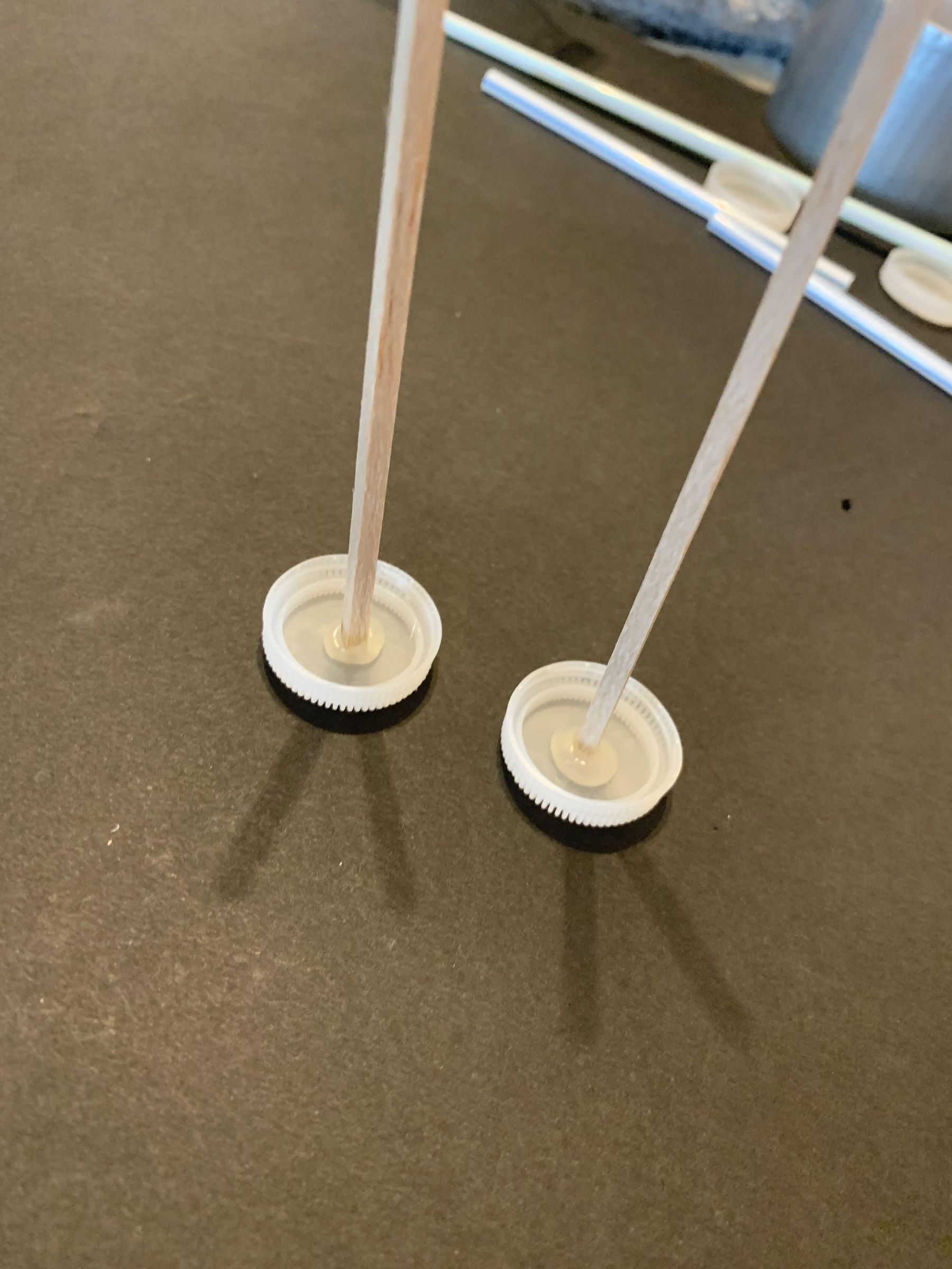 Balloon Powered Car Lesson : 9 Steps (with Pictures) - Instructables