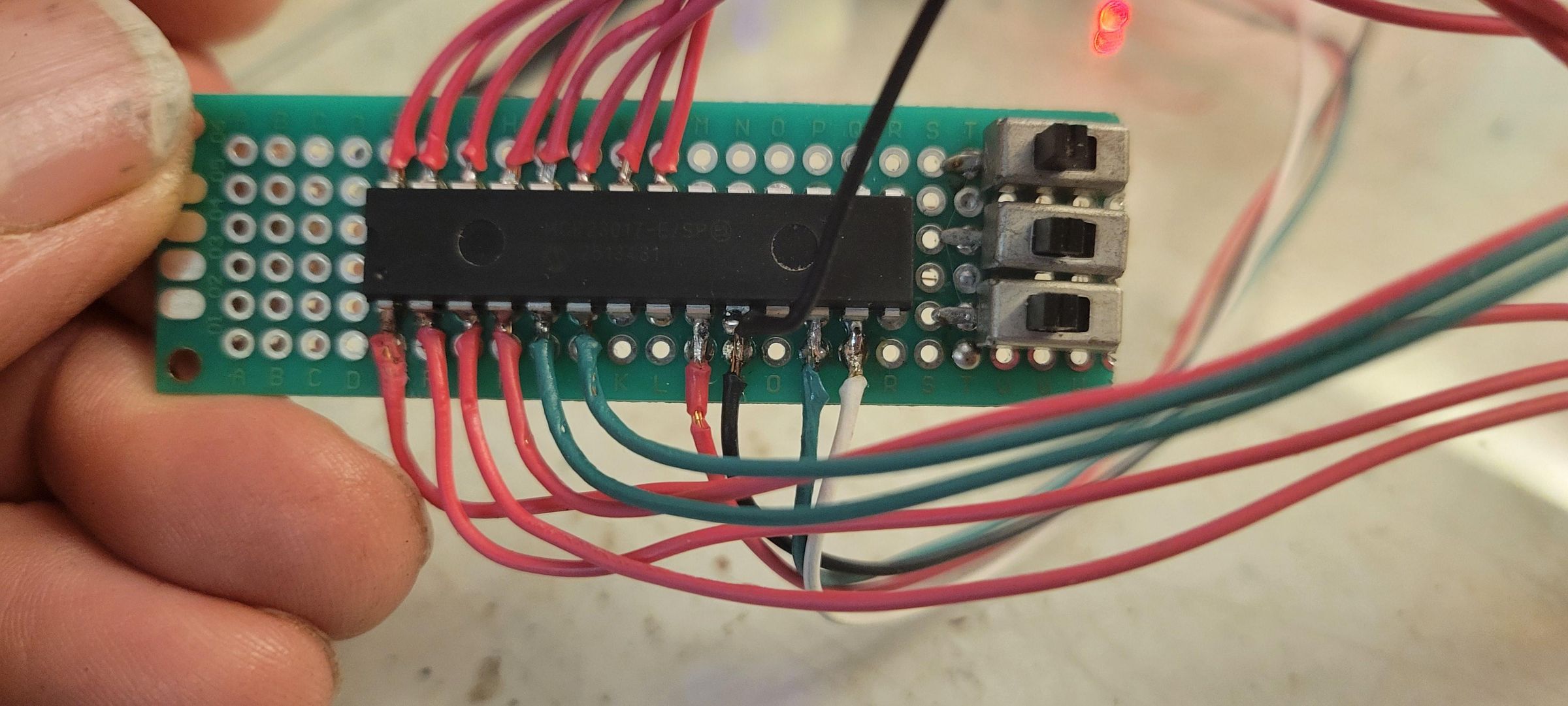 Using Serial Monitor to Control MCP23017 I2C Port Expander With Arduino ...