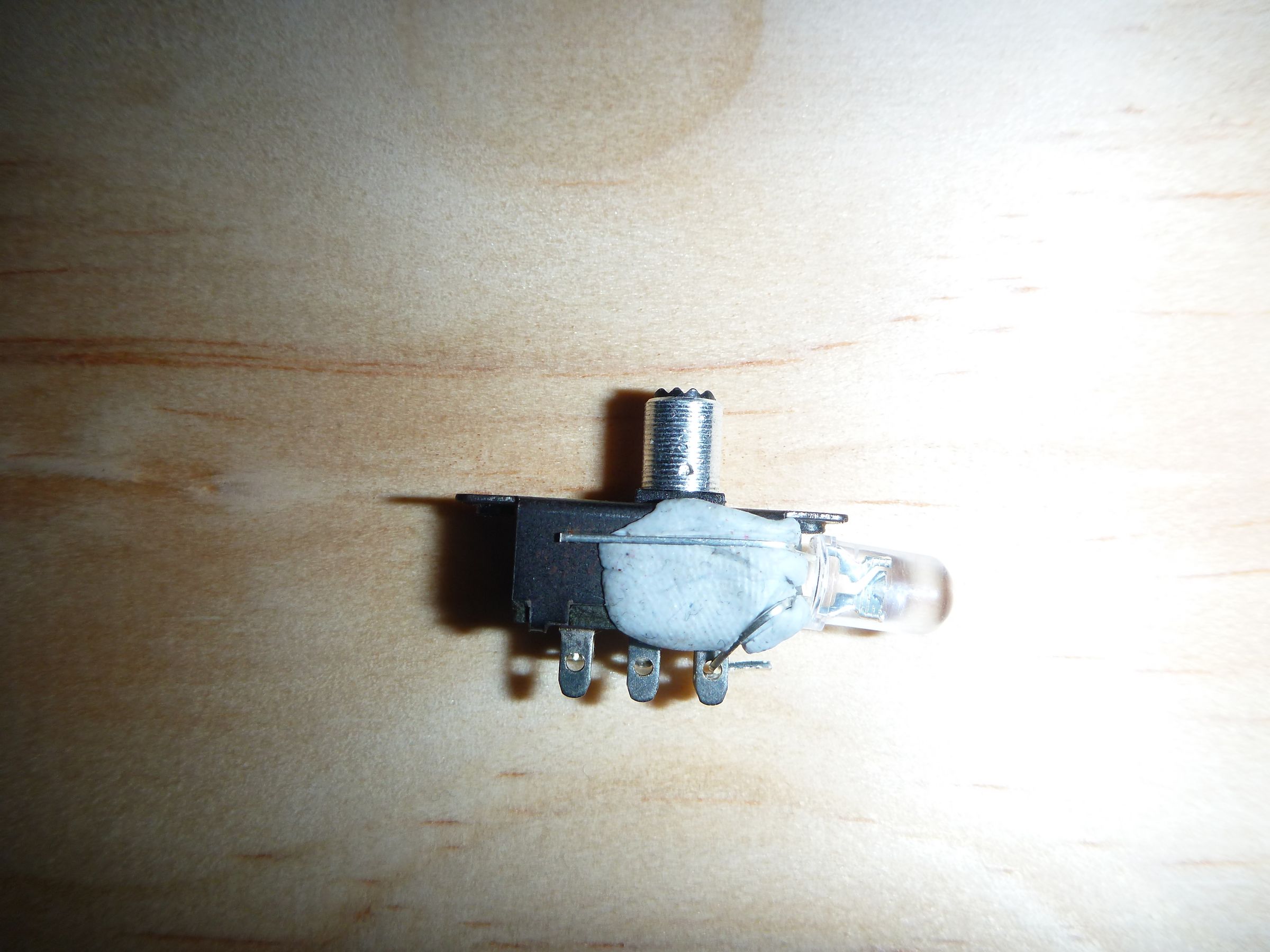 Simple LED Torch! : 3 Steps - Instructables