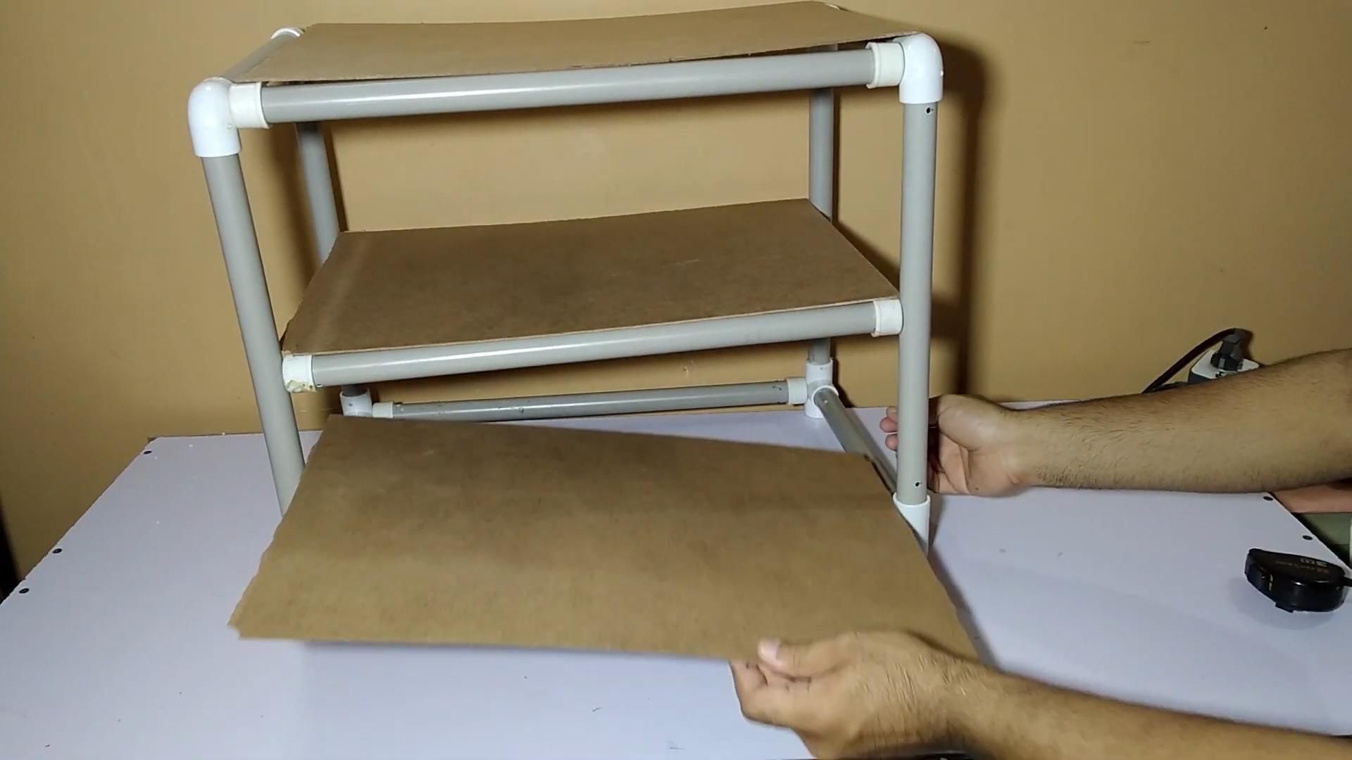How to Make Shoes Stand With PVC Pipes : 4 Steps (with Pictures ...