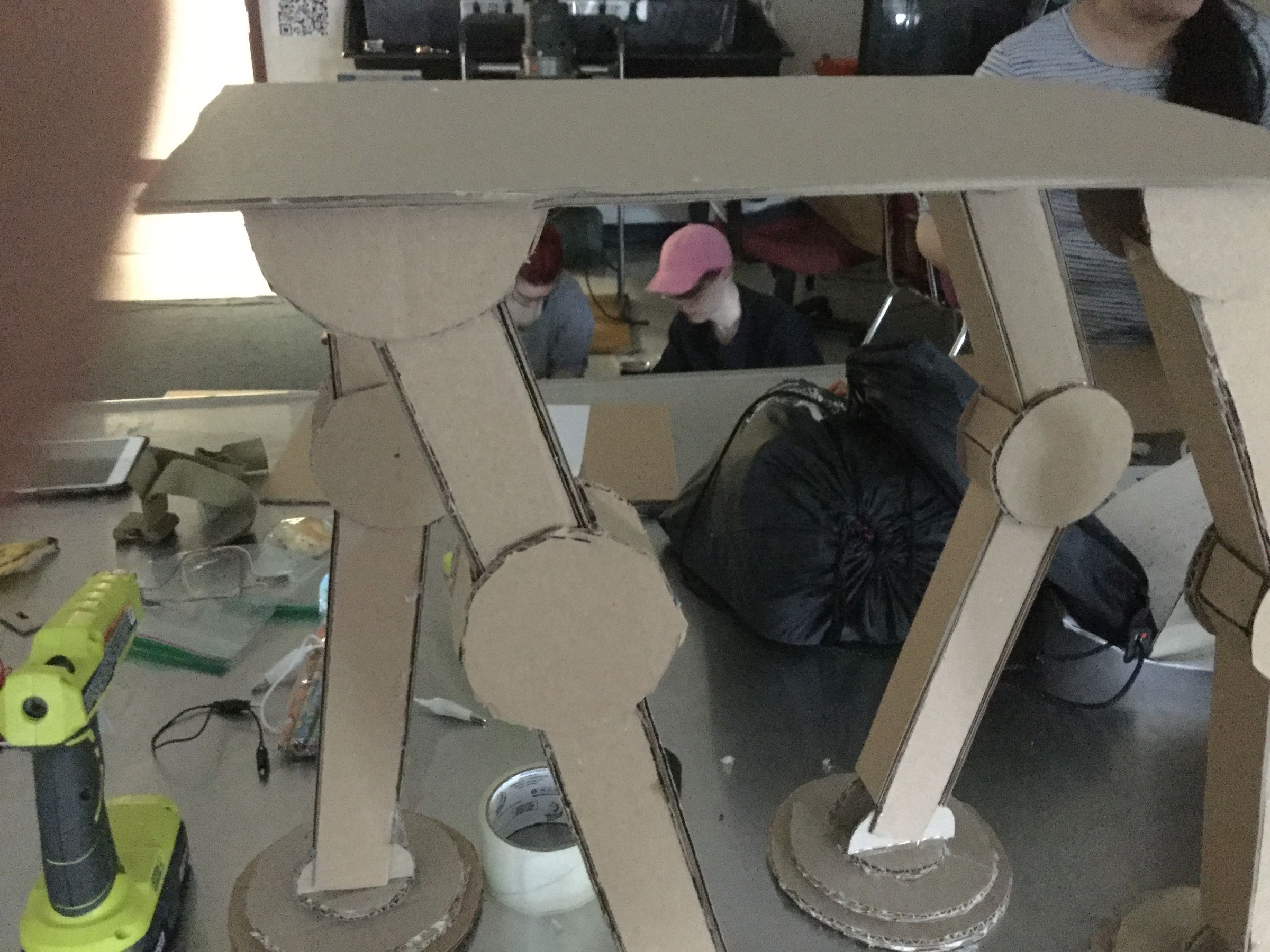 Cardboard AT-AT Walker Table : 9 Steps (with Pictures) - Instructables