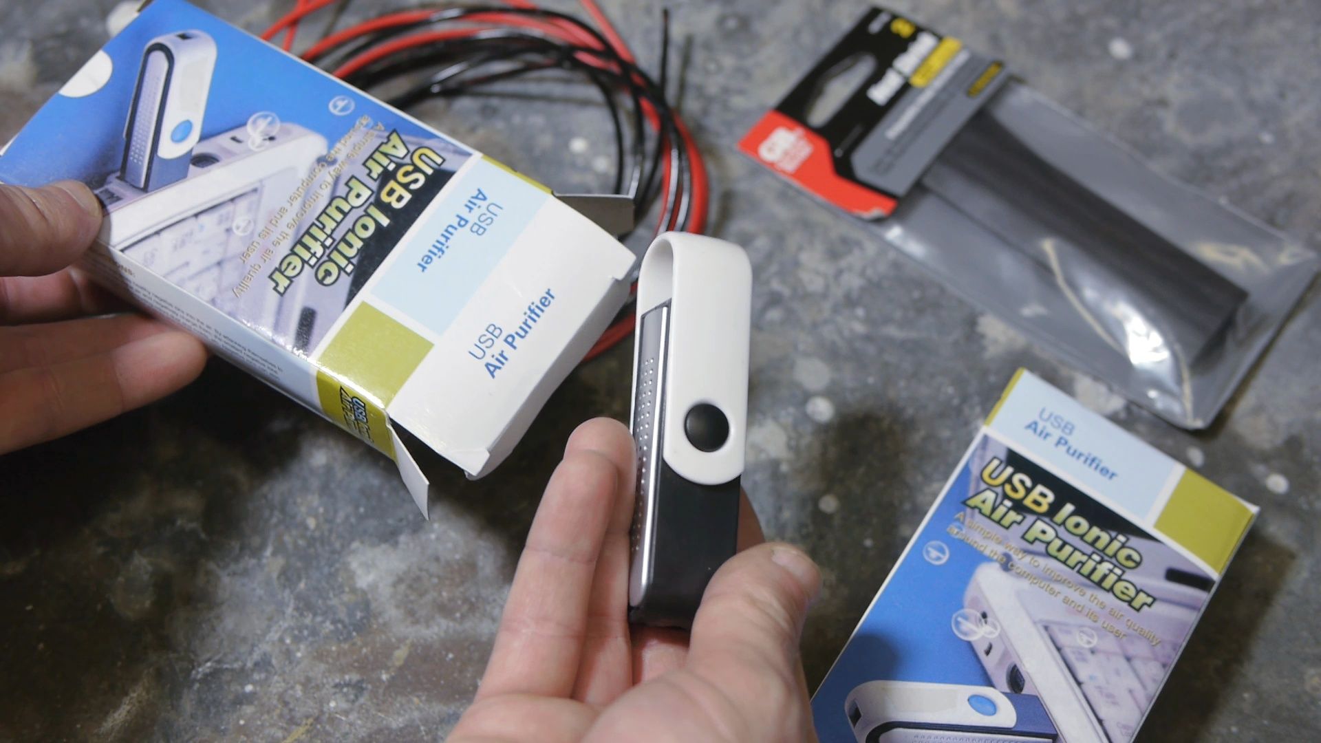 $5 Static Electricity Generator : 5 Steps (with Pictures) - Instructables