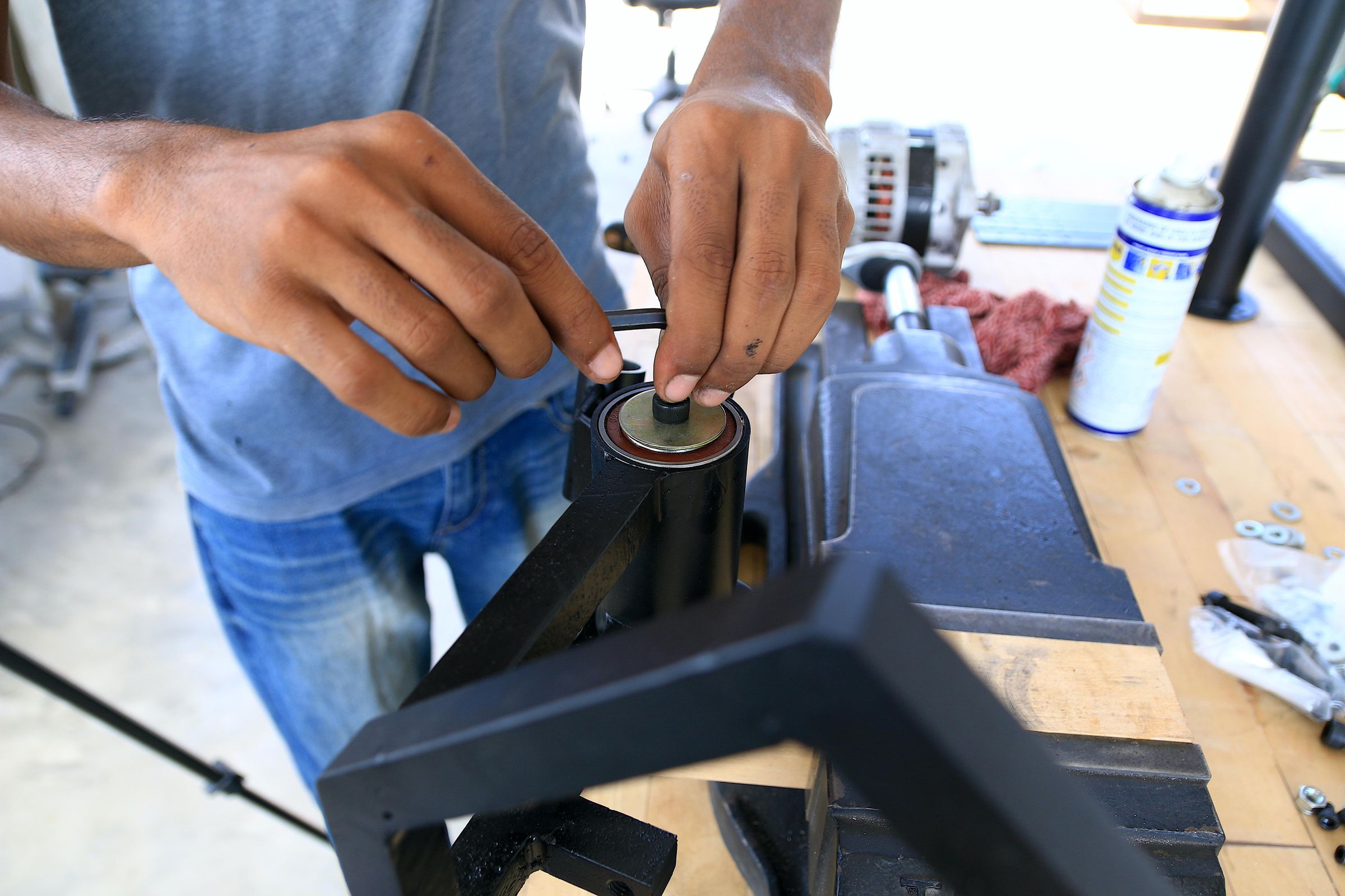 DIY Wind Turbine Using Car Alternator : 9 Steps (with Pictures ...