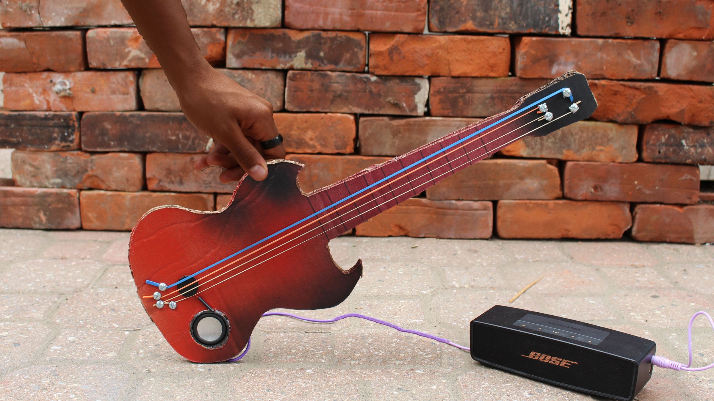 How to Make a DIY Electric Guitar for Under $10 : 7 Steps - Instructables