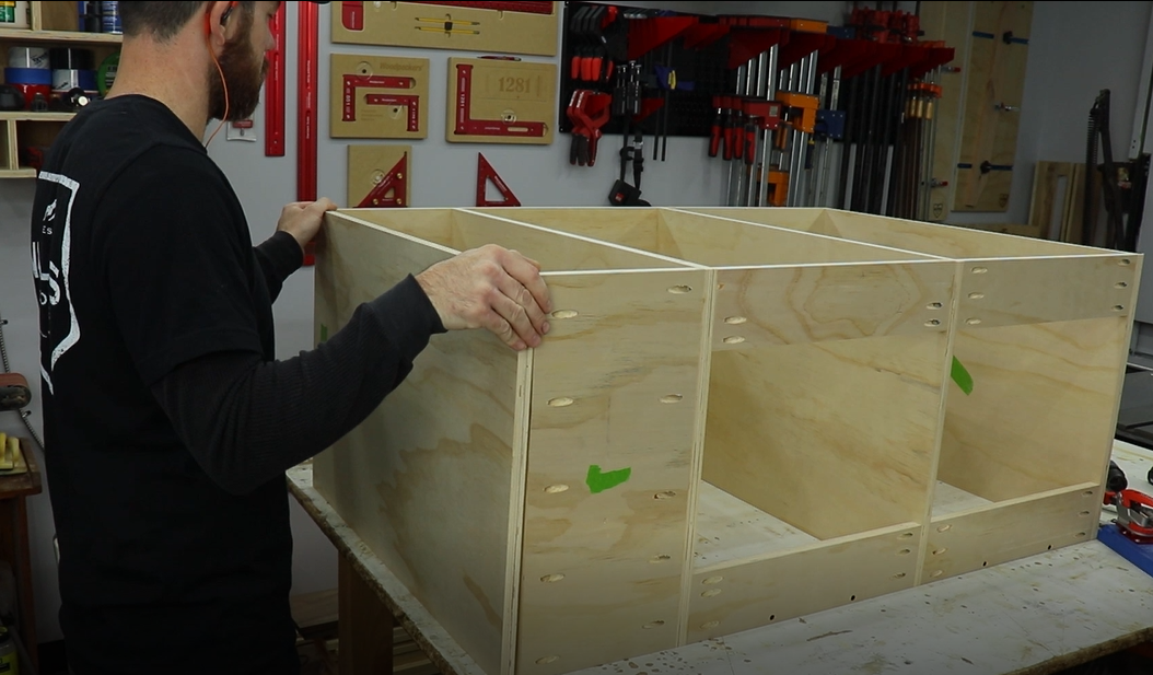 T-Track Assembly Table/Outfeed Table : 23 Steps - Instructables