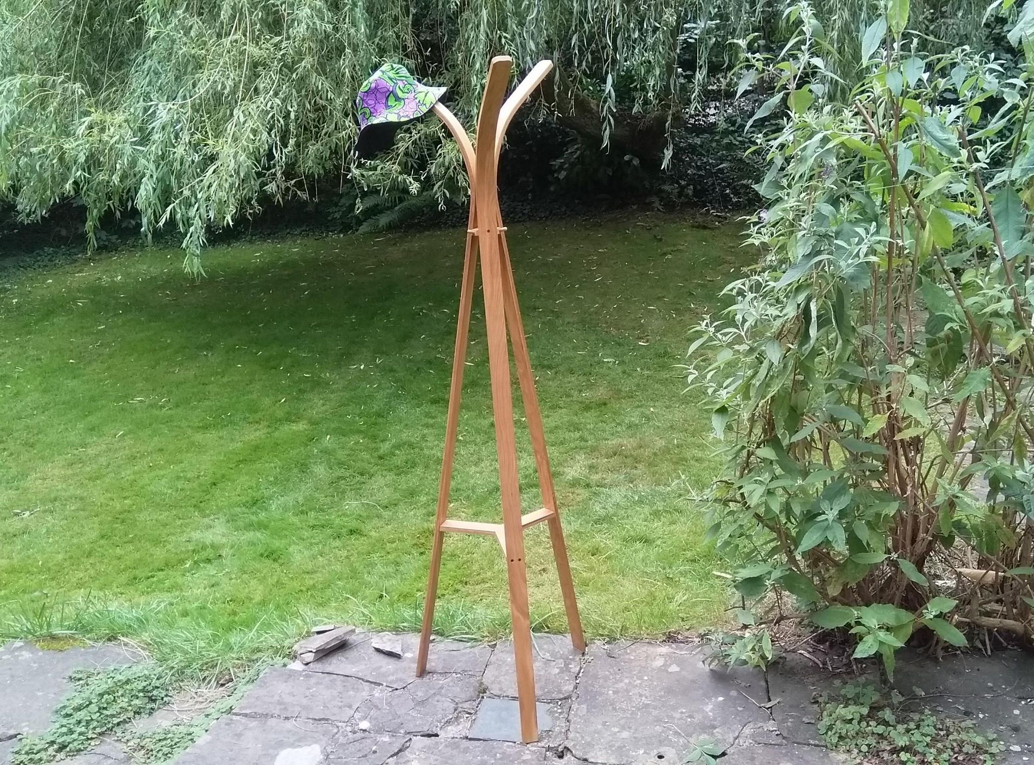 Modern Bentwood Coat Stand : 14 Steps (with Pictures) - Instructables