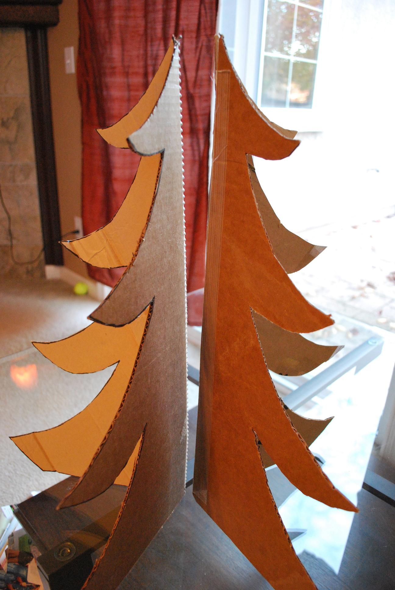 Junk Mail Christmas Tree : 5 Steps (with Pictures) - Instructables