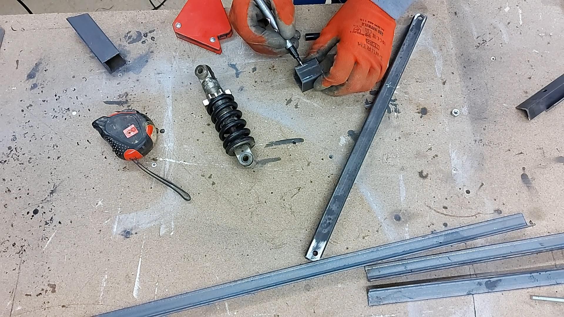 DIY Ski Sled - Plezuh : 12 Steps (with Pictures) - Instructables