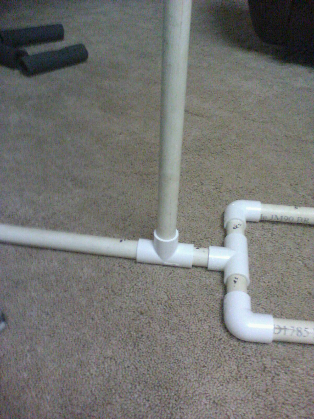 PVC Guitar Stand : 6 Steps - Instructables