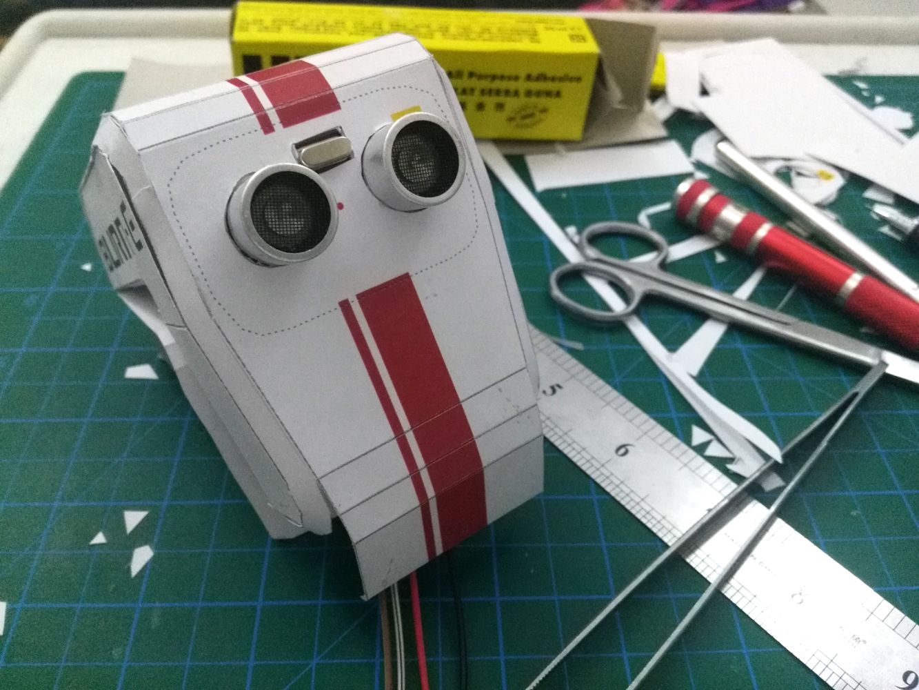 Burn-E PaperCraft Robot : 6 Steps (with Pictures) - Instructables