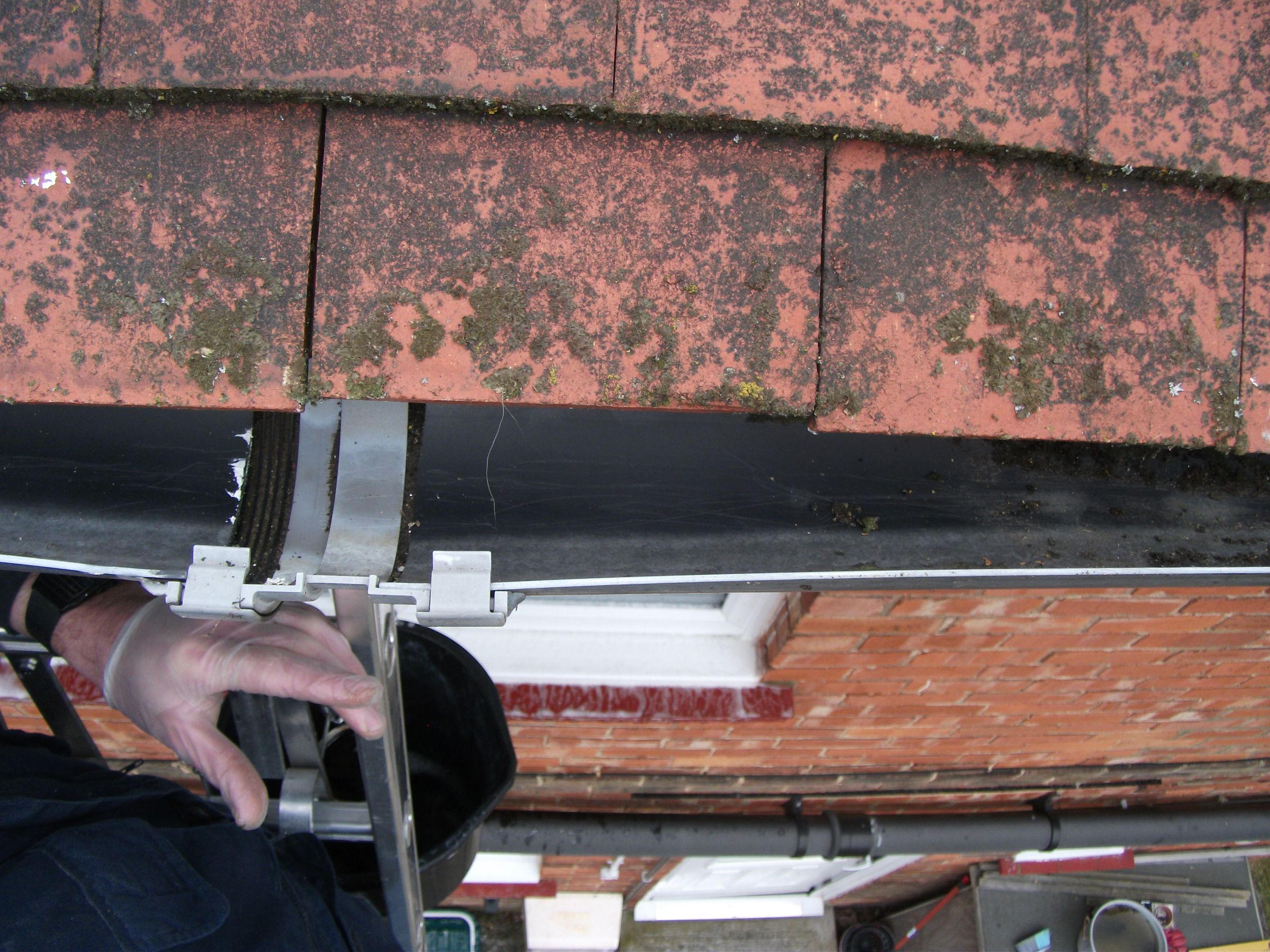 How to Repair a Leaking Gutter Union Joint (and Poly Tunnel) : 14 Steps ...