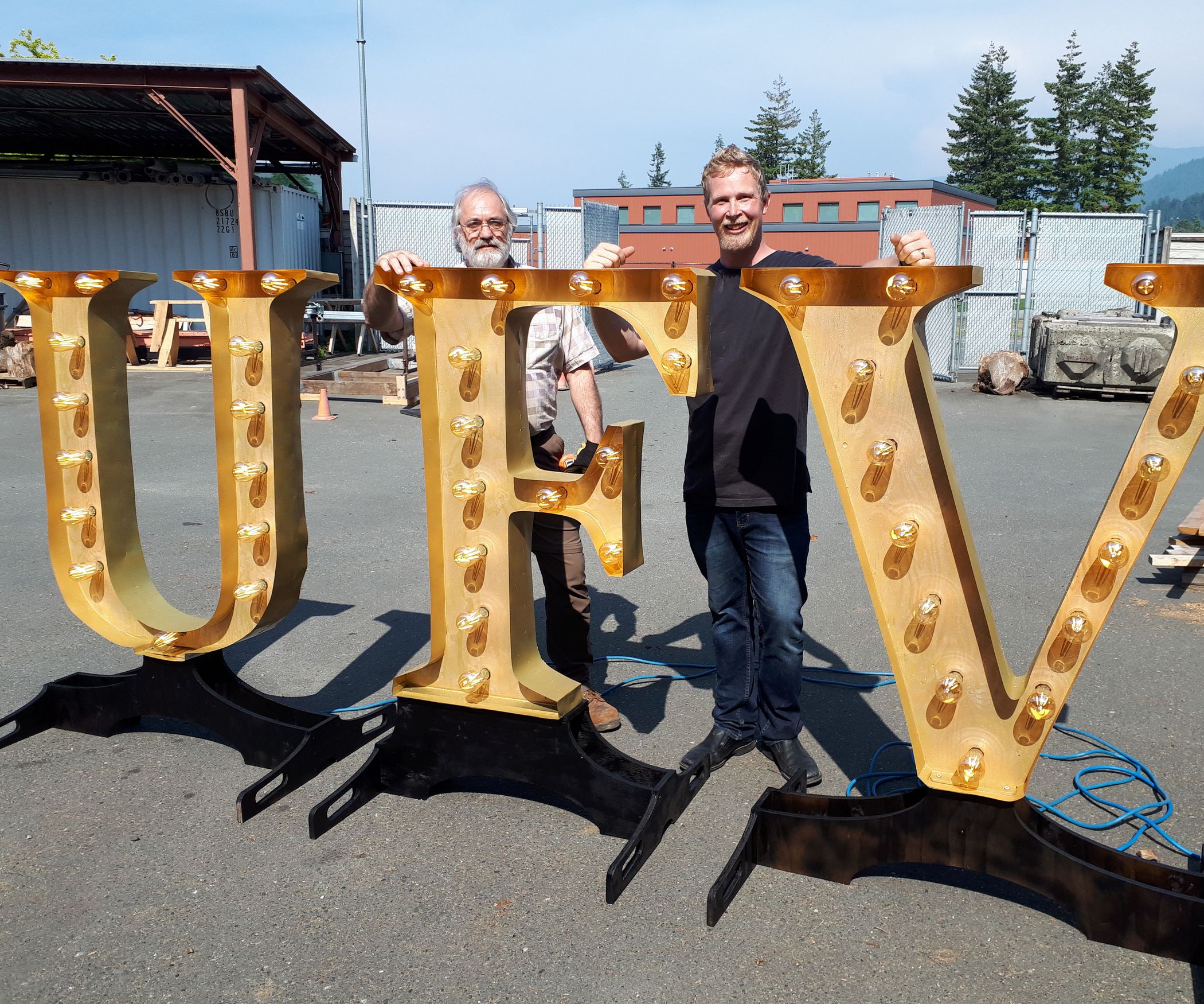 Massive "Marquee Letter" Decorations! : 14 Steps (with Pictures ...