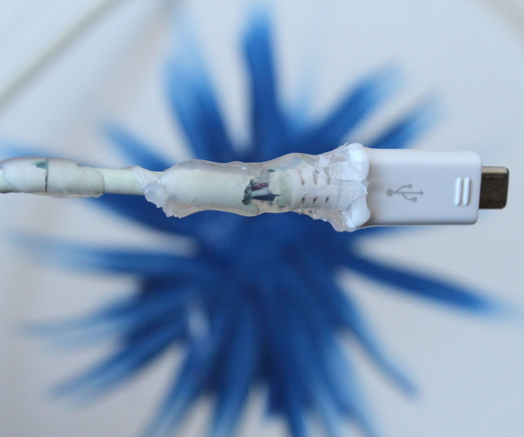 Quick, Easy and Cheap Fix for Fraying Damaged Cables : 4 Steps ...