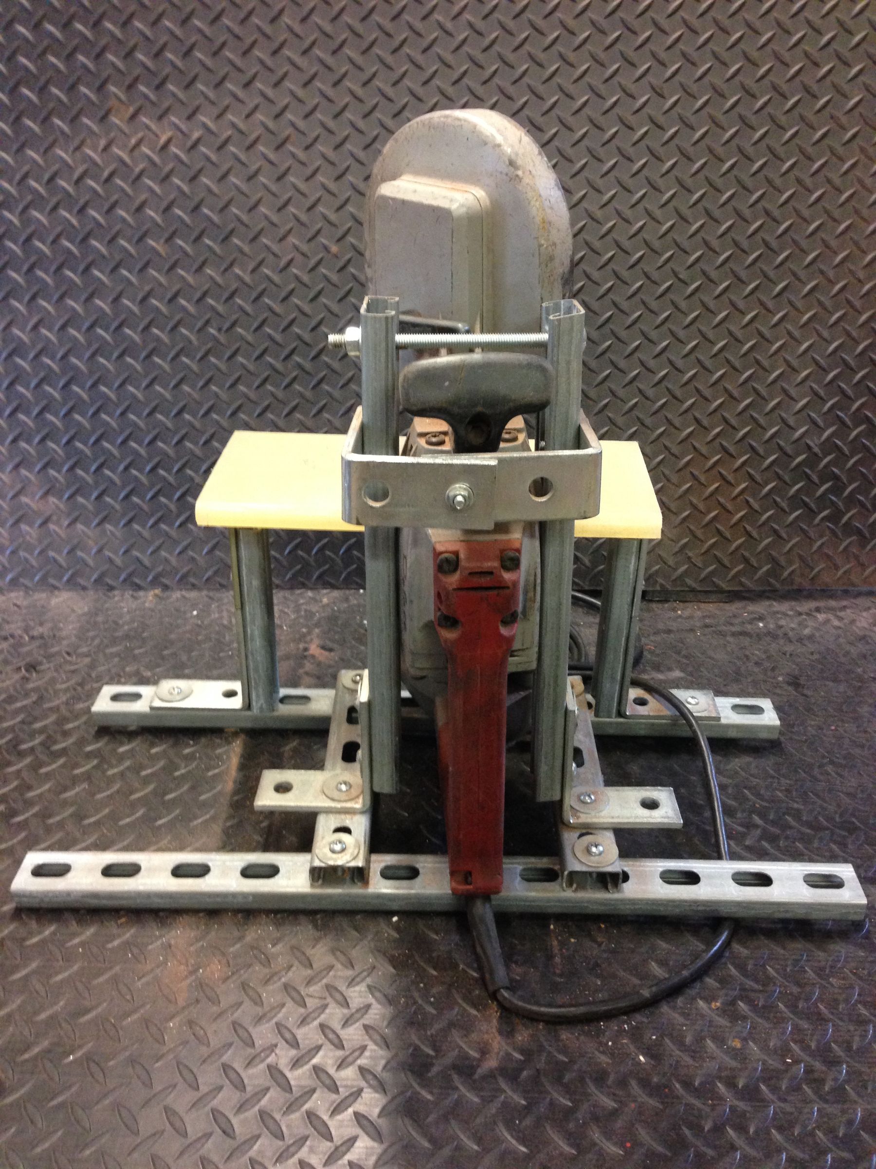Portable Metal Bandsaw Stand : 6 Steps - Instructables