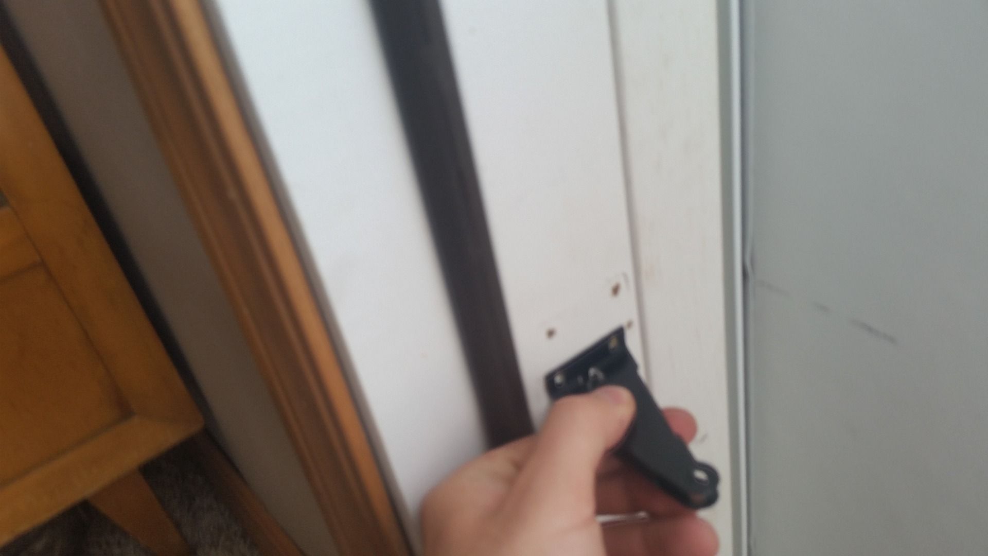 Replacing the Spring Damper on a Screen Door : 5 Steps - Instructables
