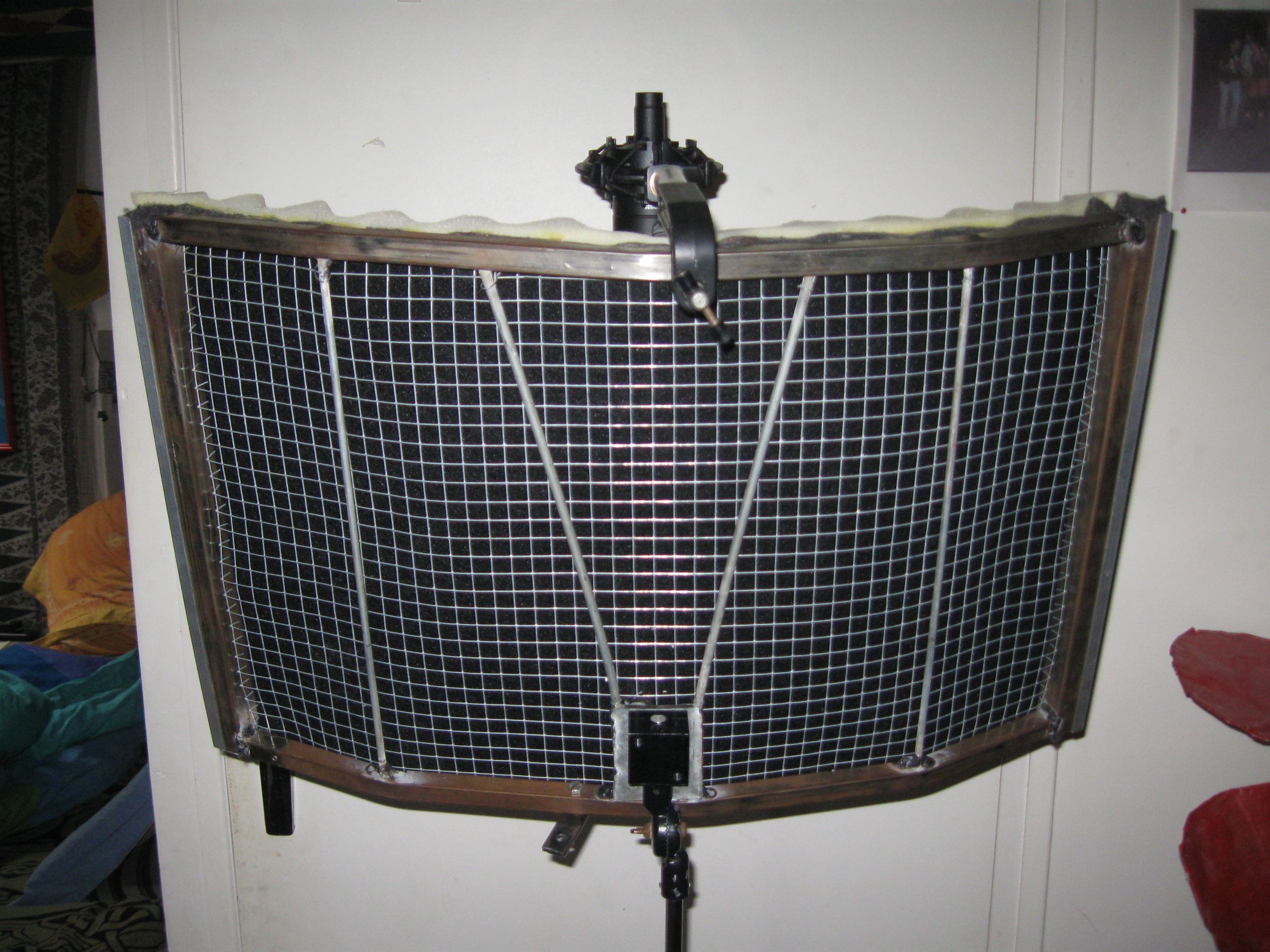 REFLEXION SCREEN MICROPHONE STUDIO - Instructables