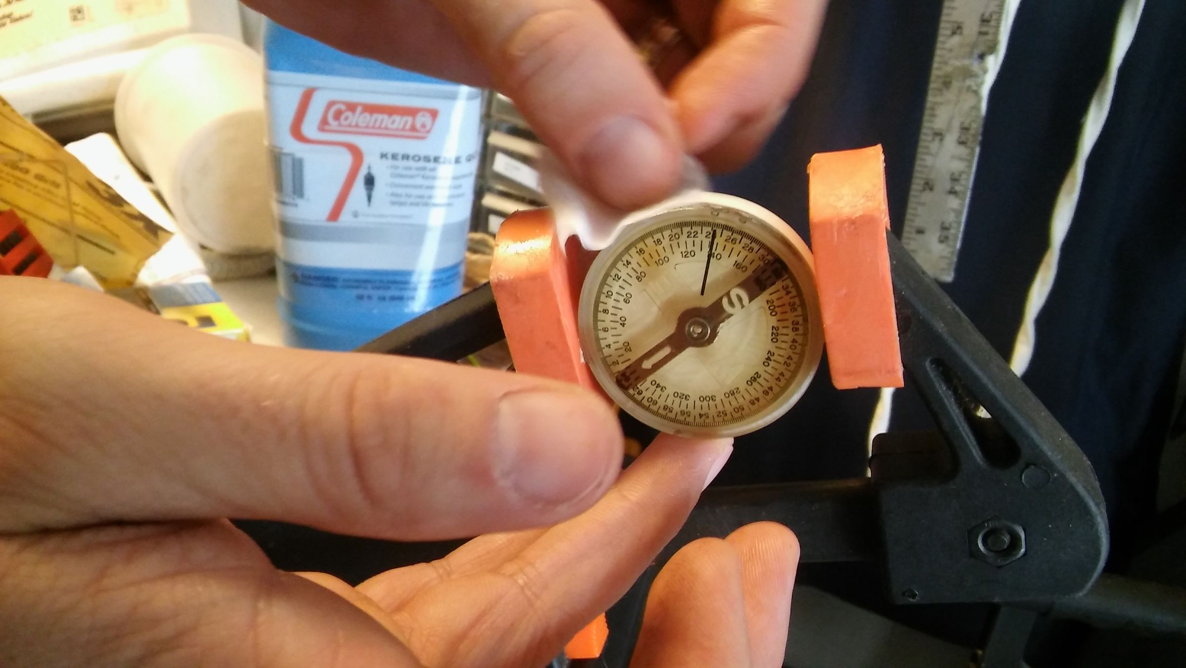 De-Bubbling a Compass : 8 Steps (with Pictures) - Instructables