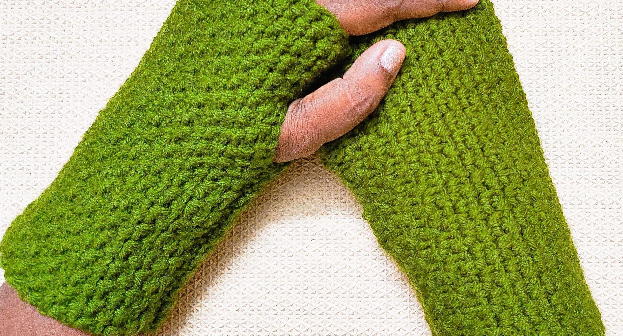 Easiest No Fuss Crochet Fingerless Gloves : 6 Steps (with Pictures ...