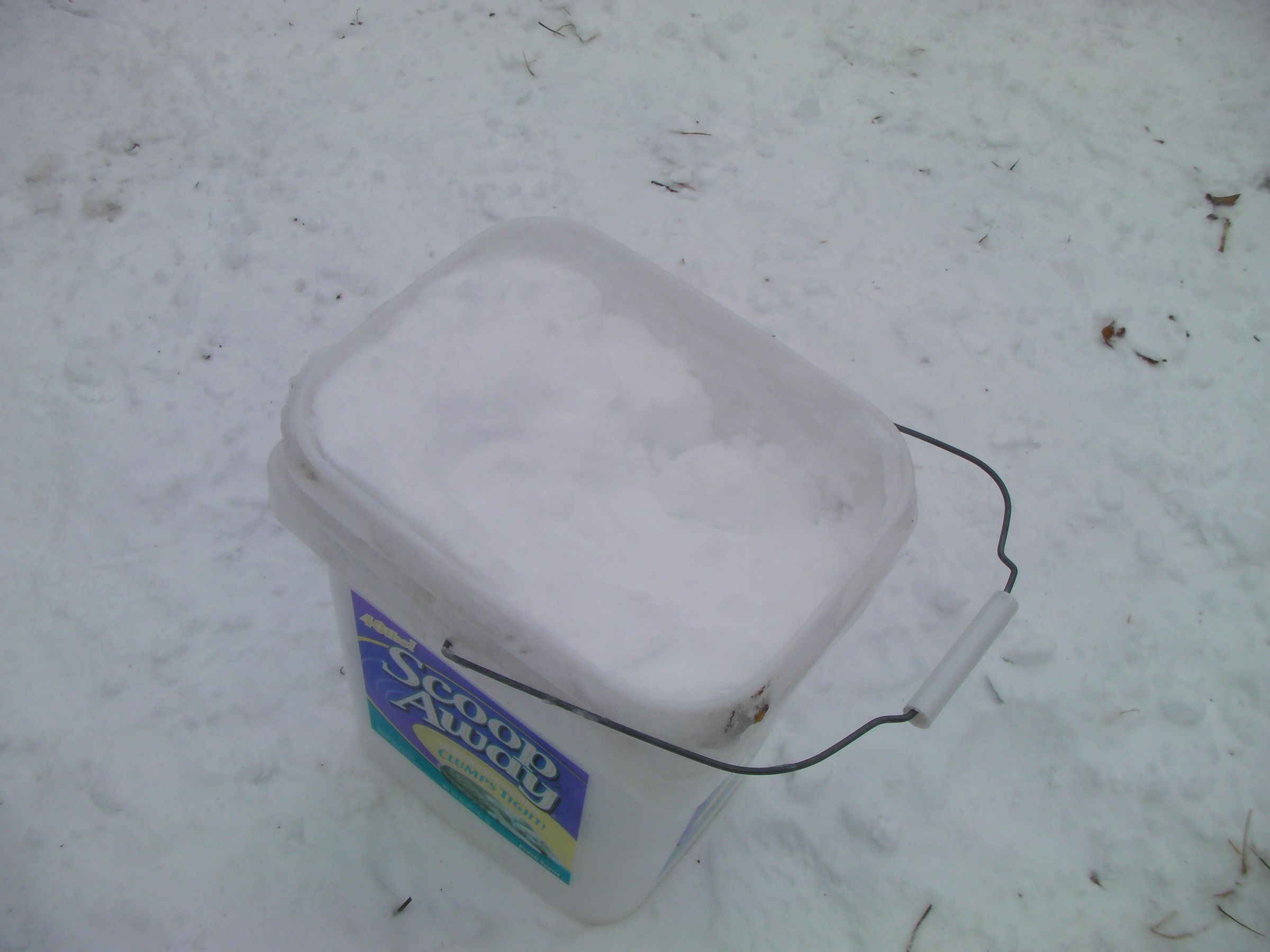 How to Make a Backyard Igloo With Powdery Snow : 5 Steps (with Pictures) - Instructables