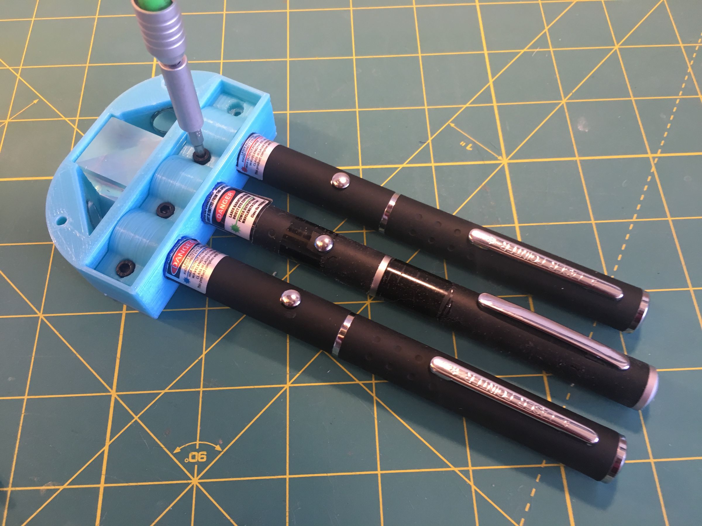 Triple-Barrel Pocket Laser Pointer From a Recycled Prism Cube : 7 Steps ...