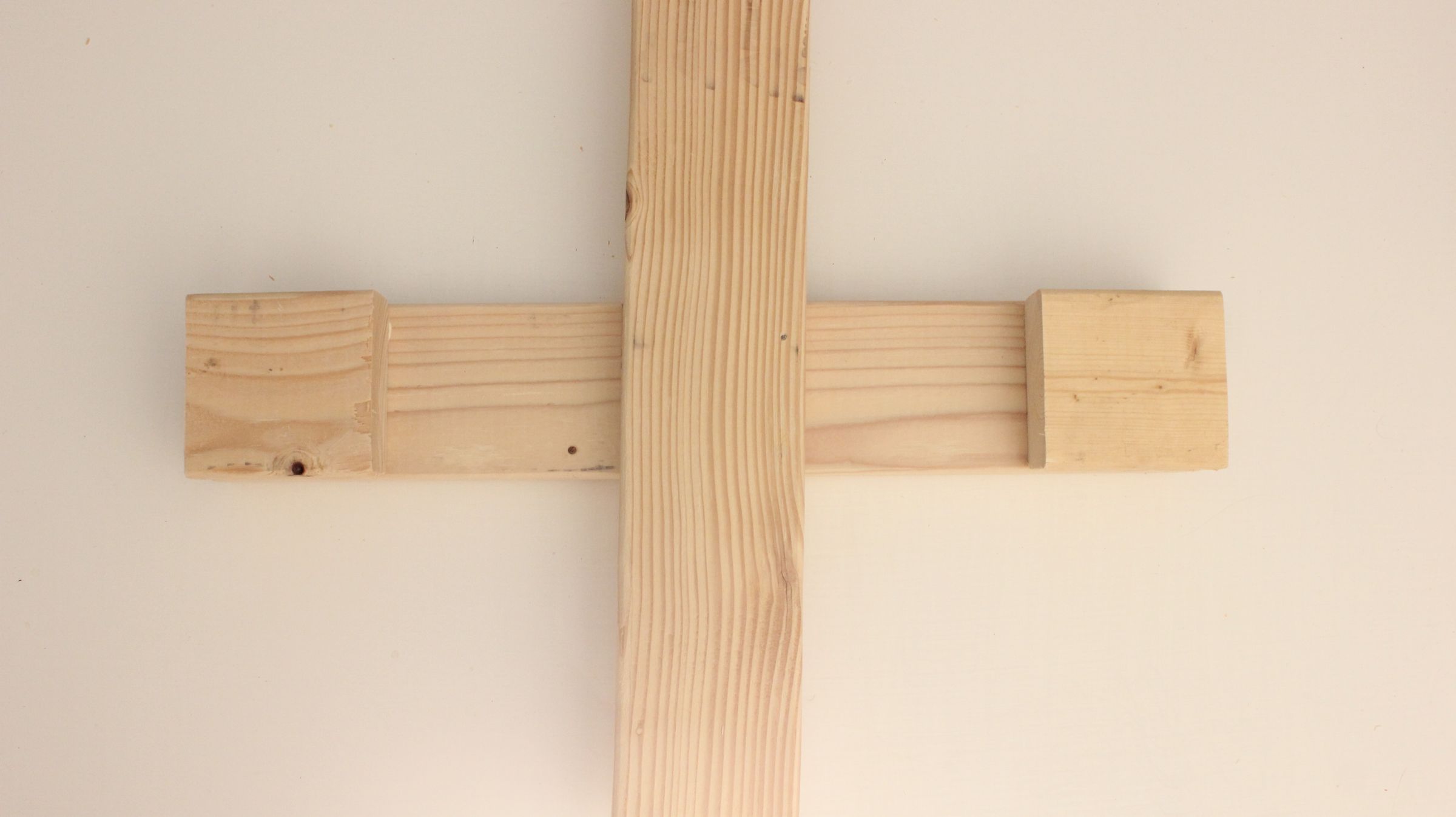 How to Make a Festivus Pole : 8 Steps (with Pictures) - Instructables