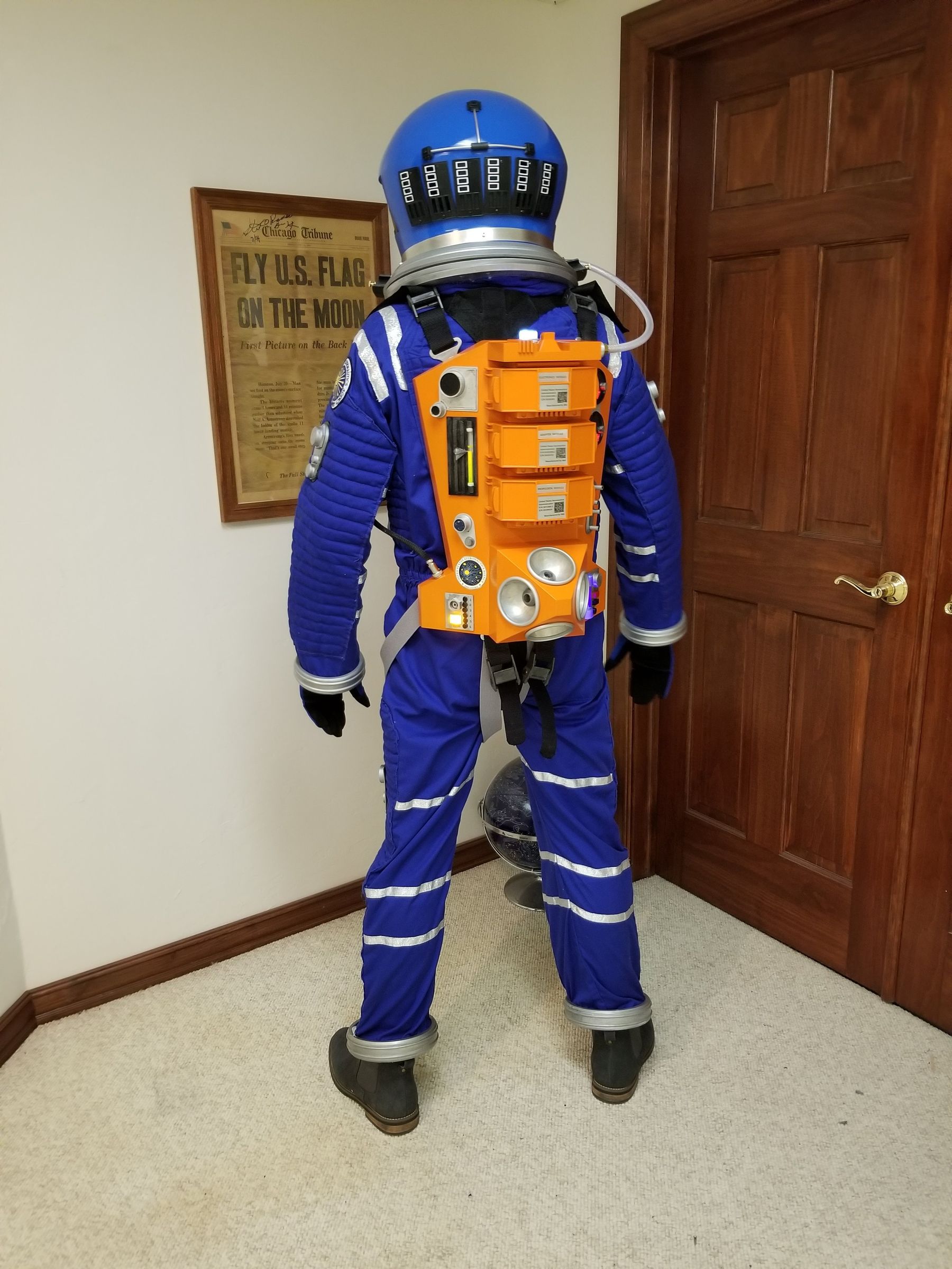 2001: a Space Odyssey (Space Suit) : 10 Steps (with Pictures ...