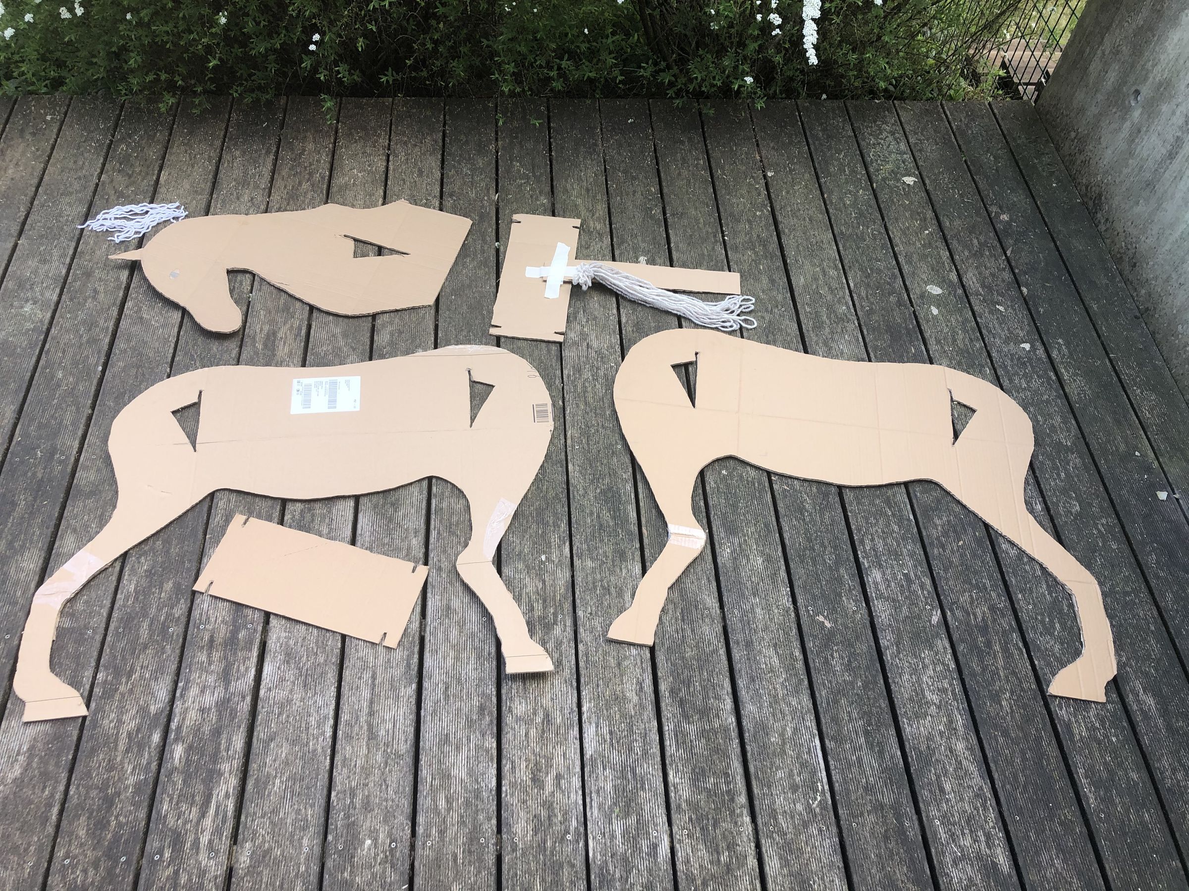 Cardboard Horse : 4 Steps - Instructables
