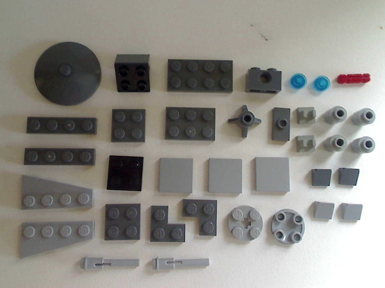 Mini Lego USS Voyager : 7 Steps (with Pictures) - Instructables