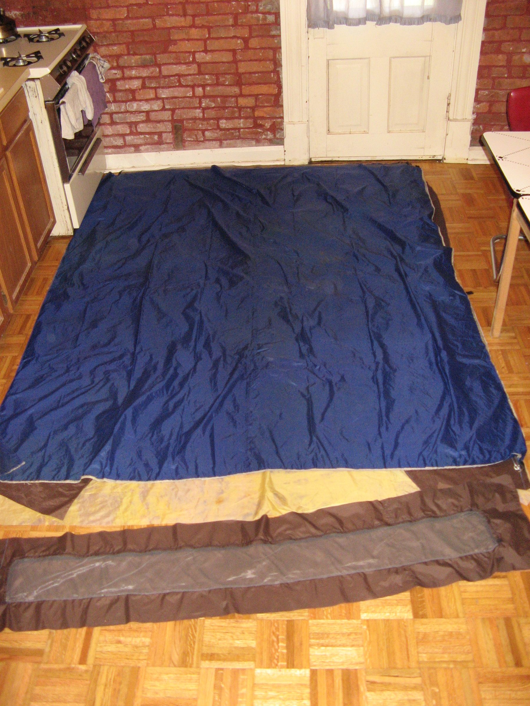 The Near-Perfect Tent: Design and Build a Recycled Tent : 15 Steps ...