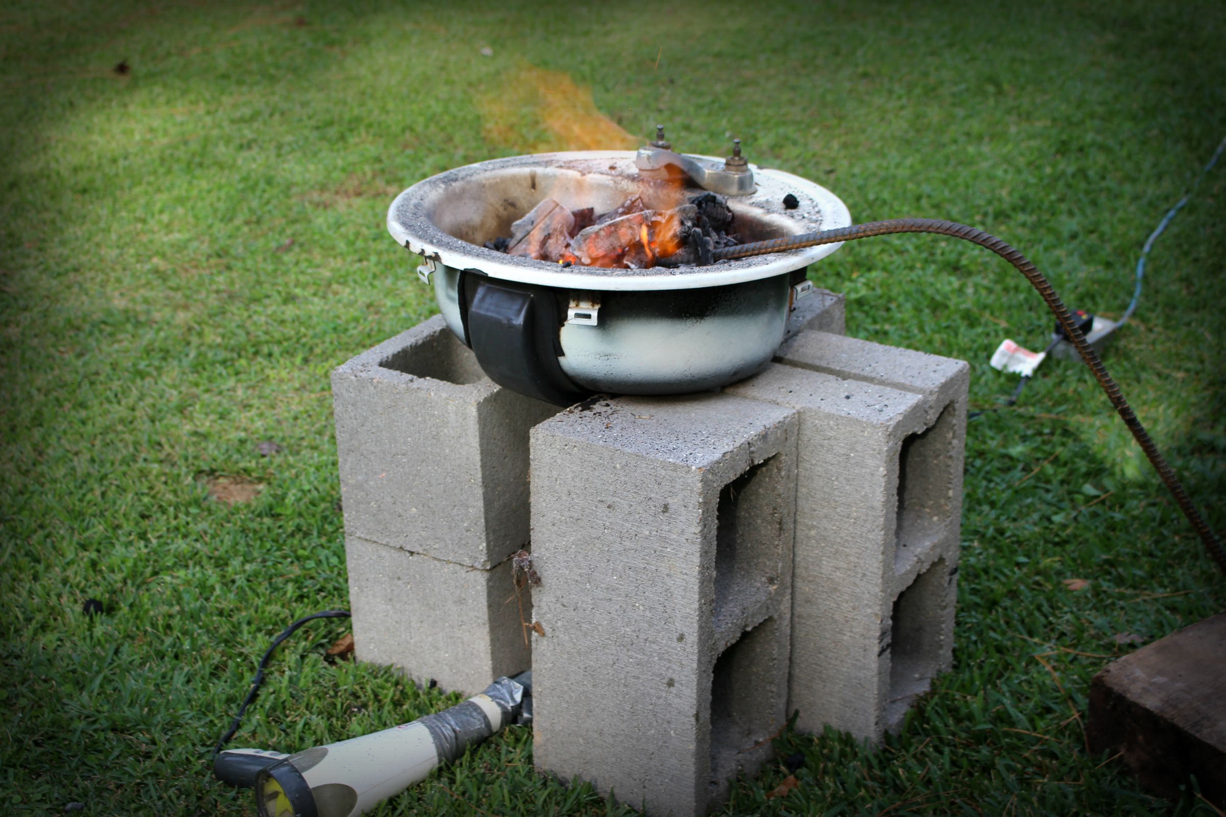 Most REDNECK Forge Ever. Period. : 6 Steps (with Pictures) - Instructables