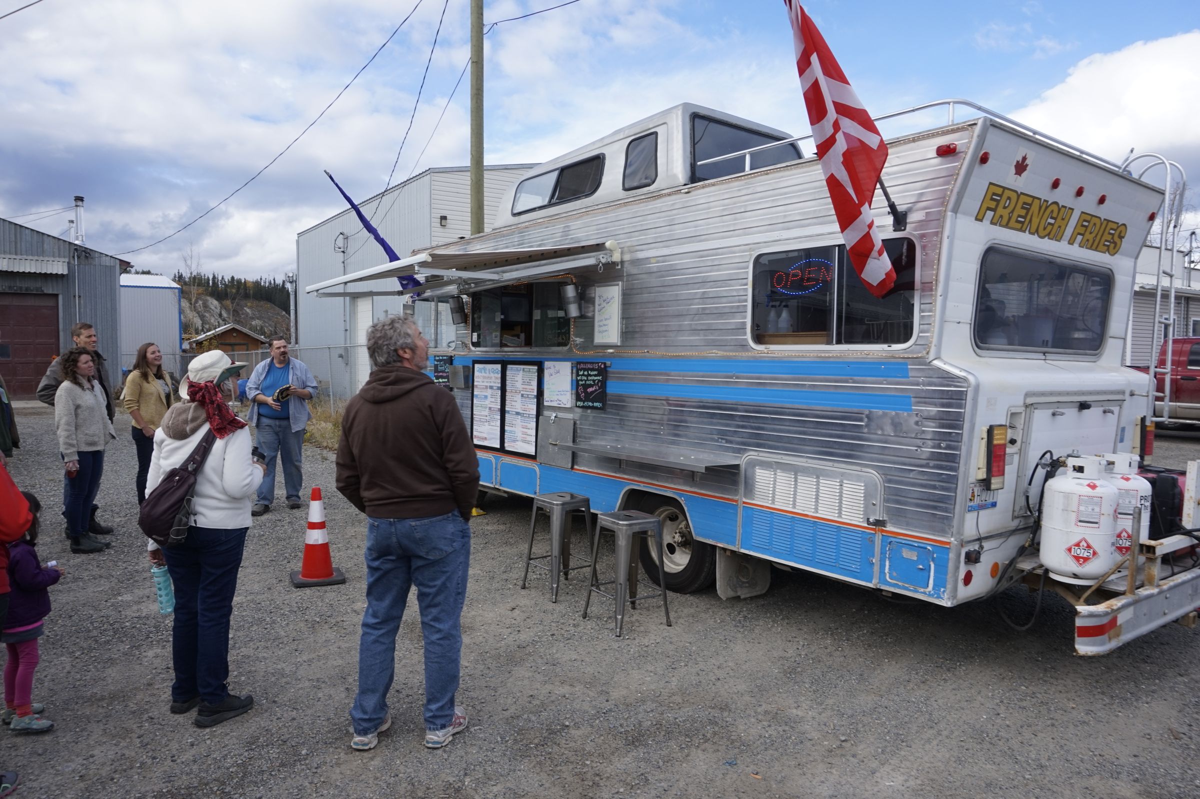 How to Host a Van Slam : 5 Steps - Instructables