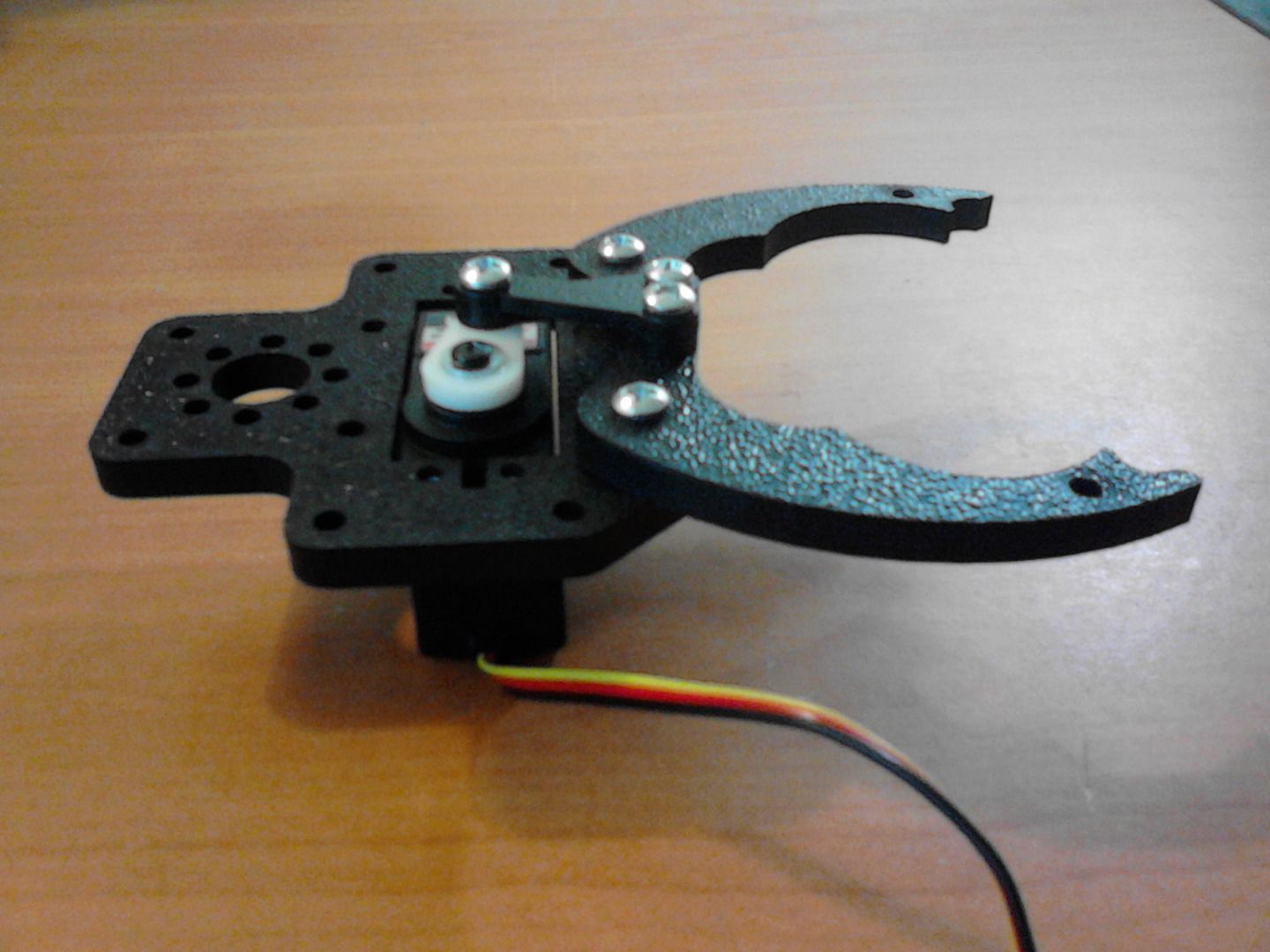 Actobotics Custom Robotic Arm : 12 Steps (with Pictures) - Instructables