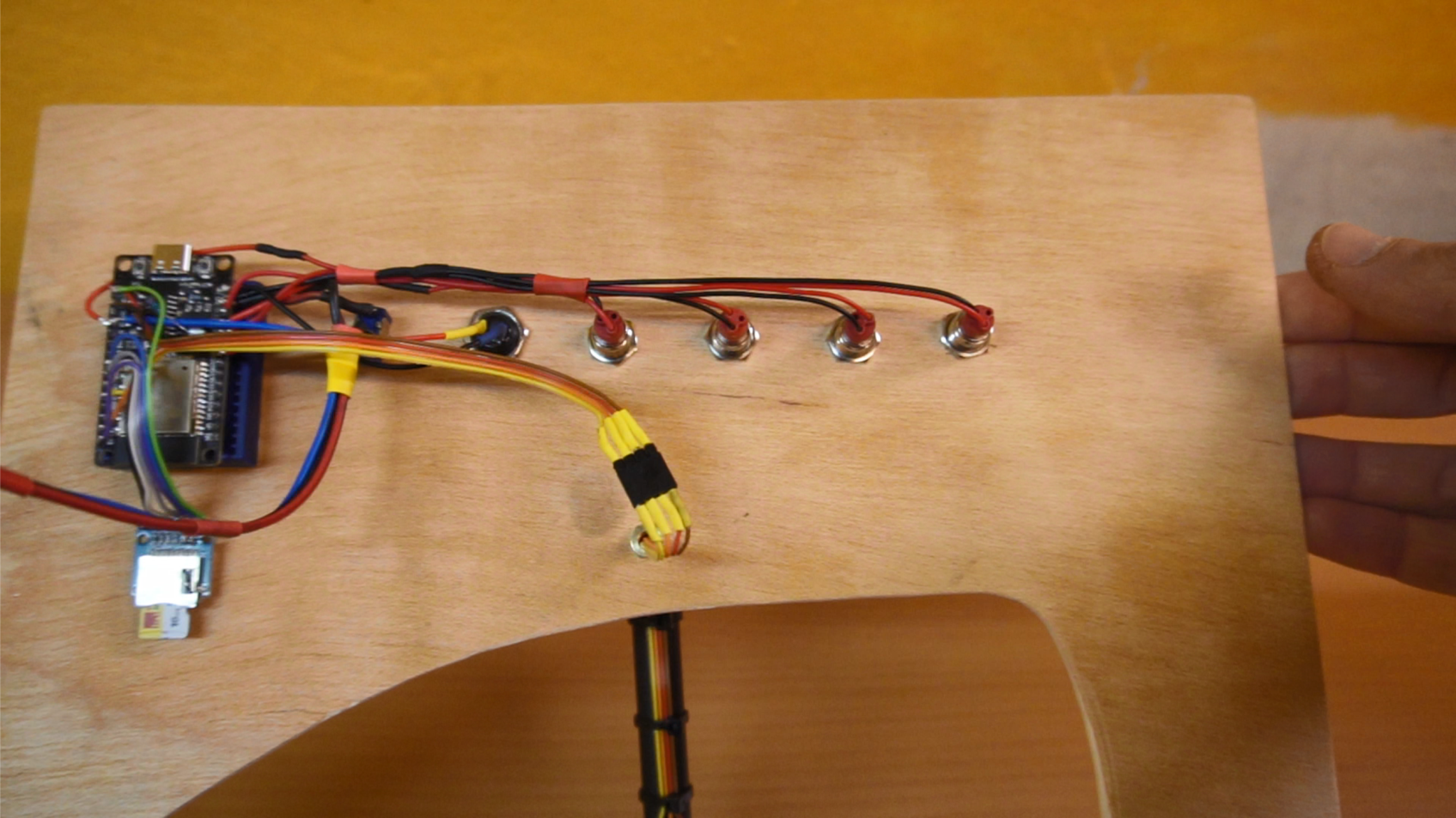 The Ultimate DIY Hot Plate! Powered by ESP32 and IR Sensor : 4 Steps ...