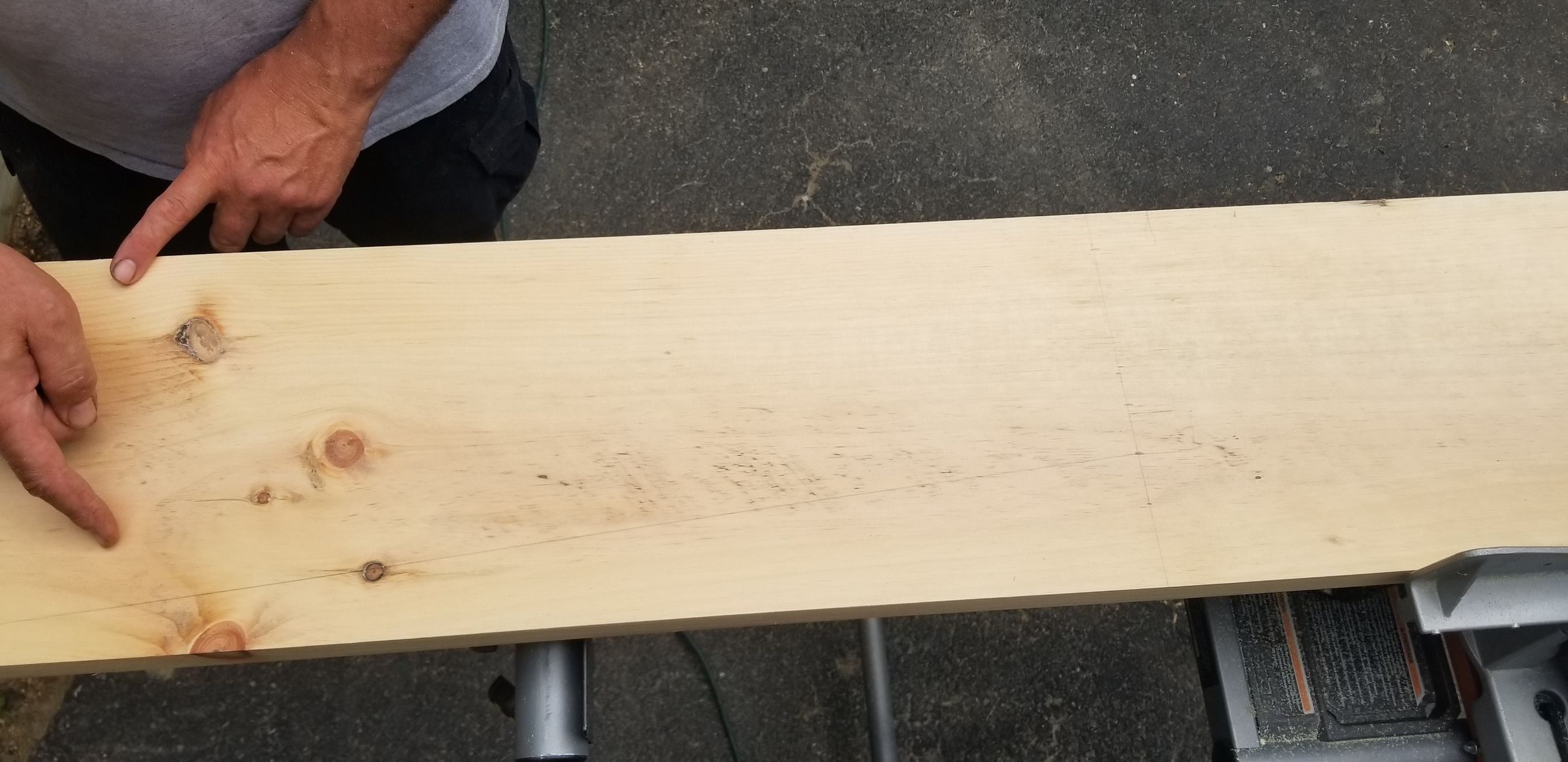 Plumb Style Axe Rack : 11 Steps - Instructables