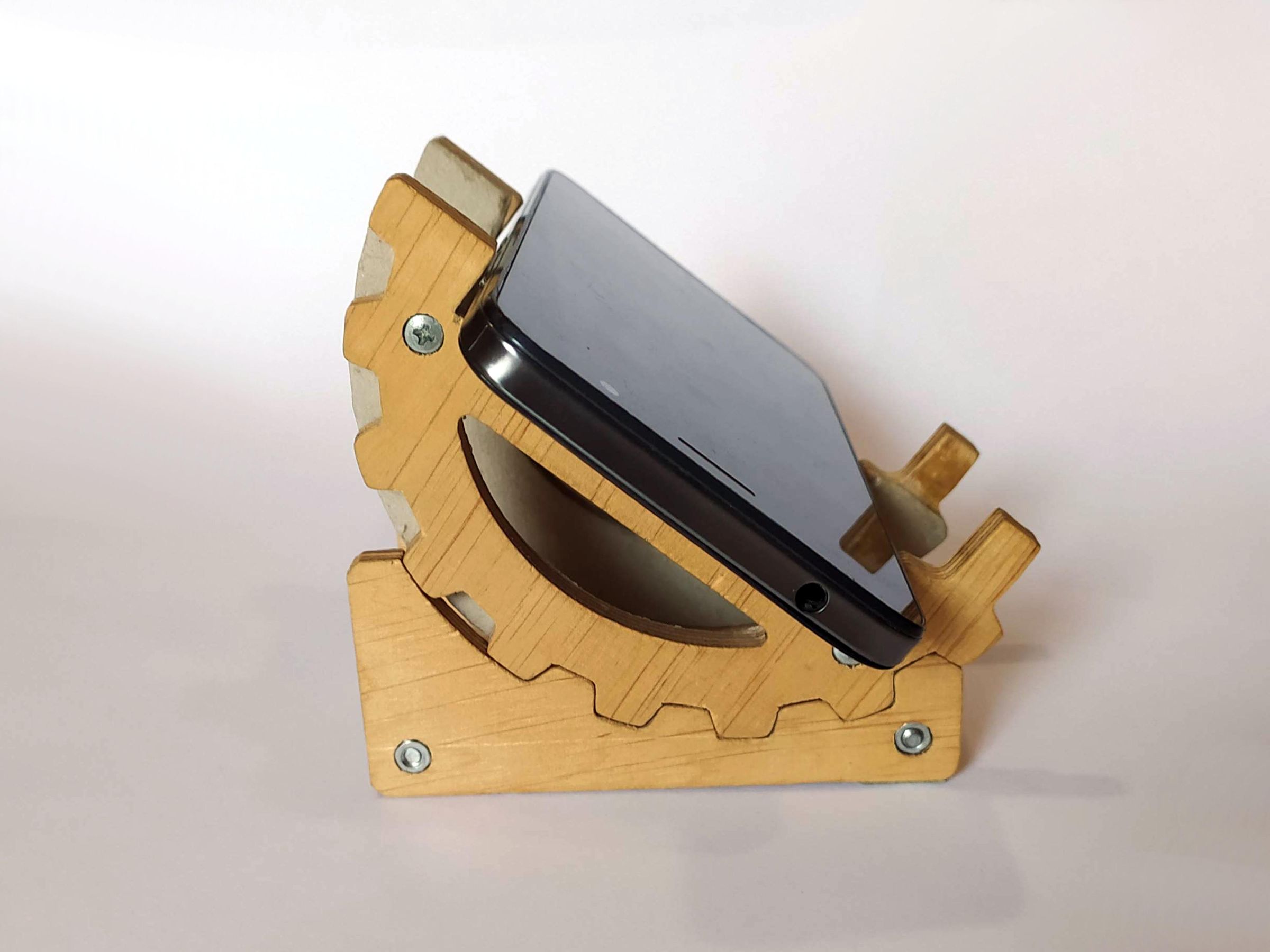 Adjustable Plywood and Aluminium Phone Holder : 3 Steps (with Pictures ...