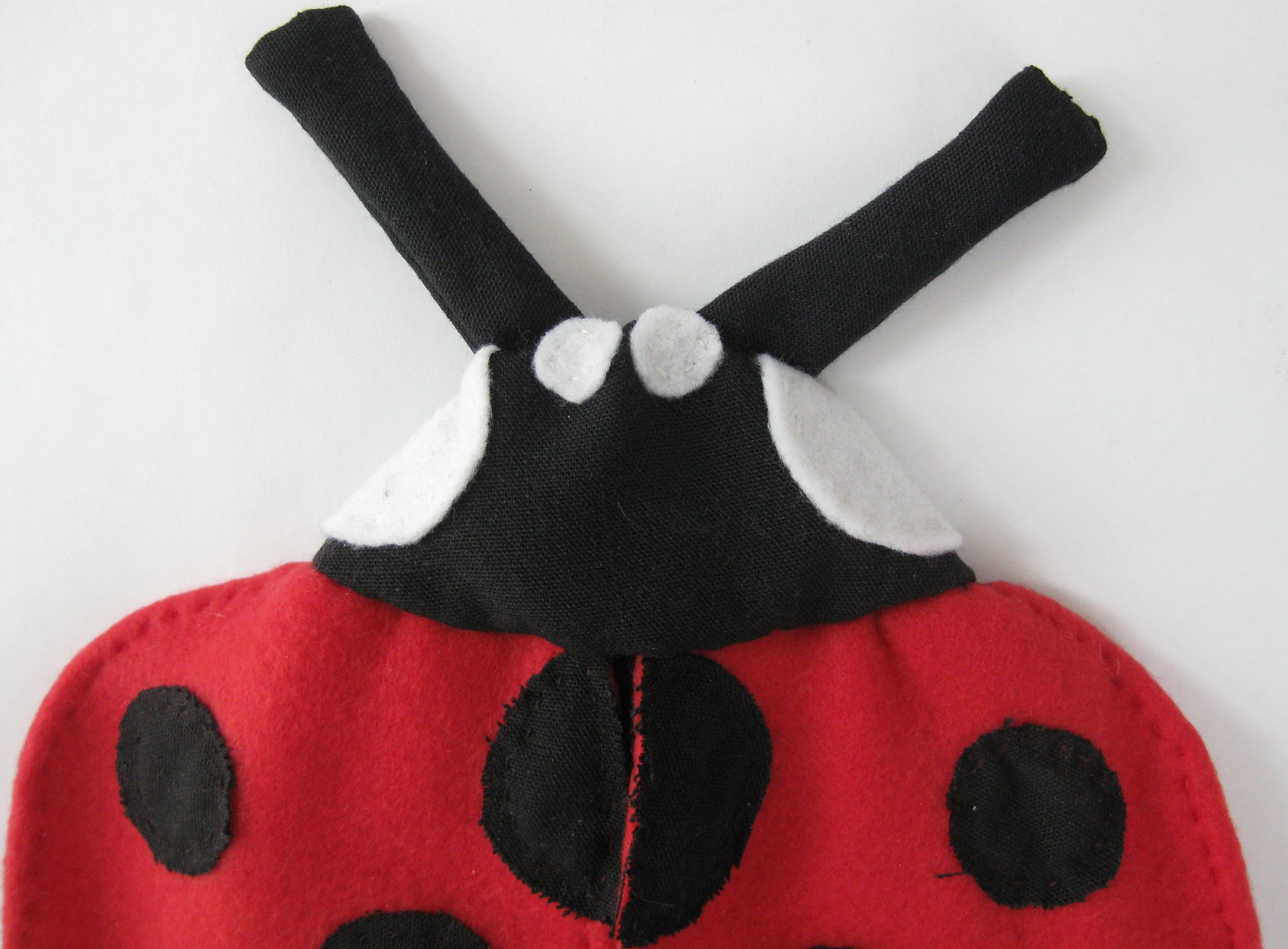 Reversible Ladybug Heat Bag That Glows : 12 Steps (with Pictures ...
