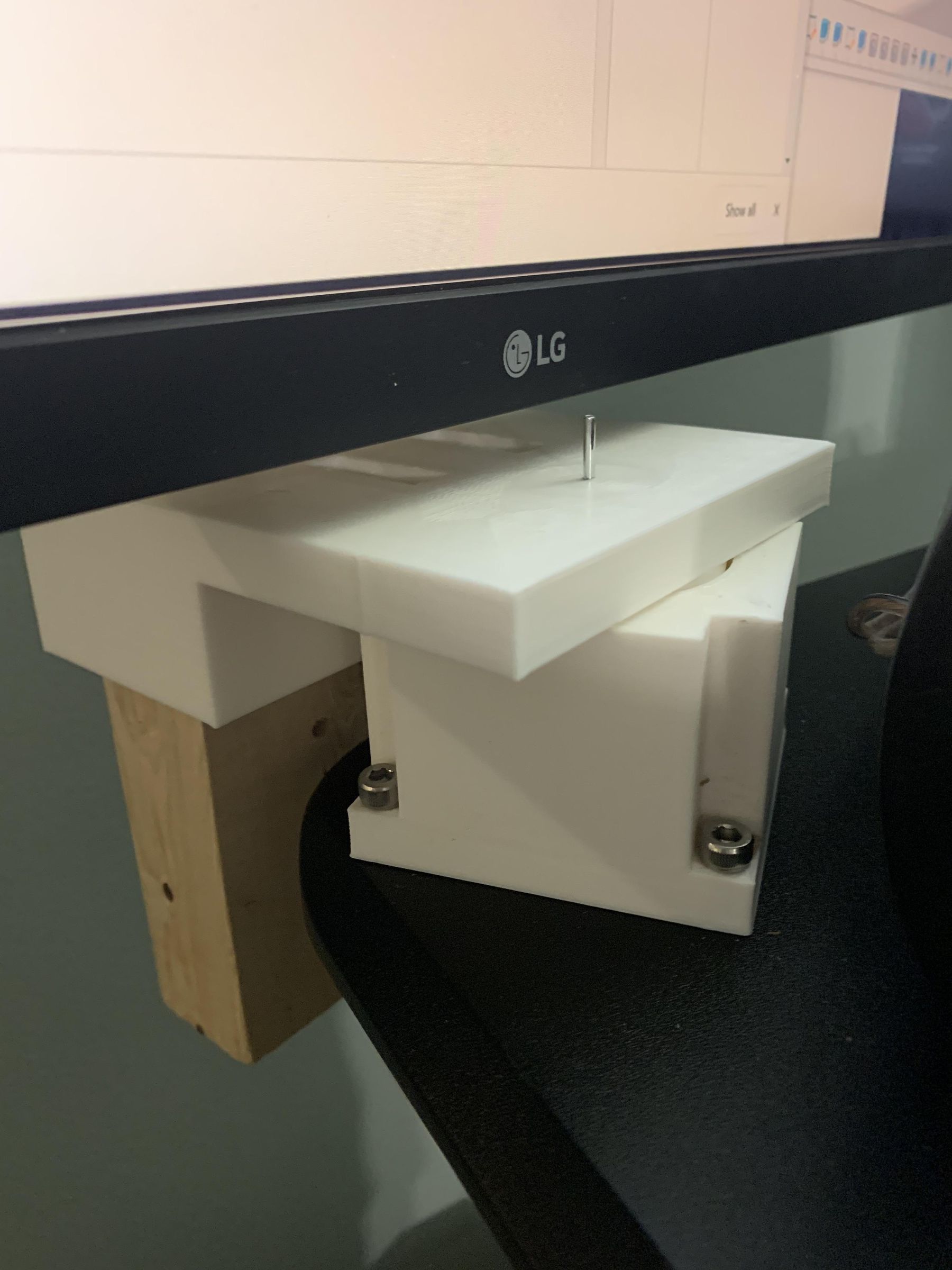 Living Desk: Growing Every Day V5 : 11 Steps - Instructables