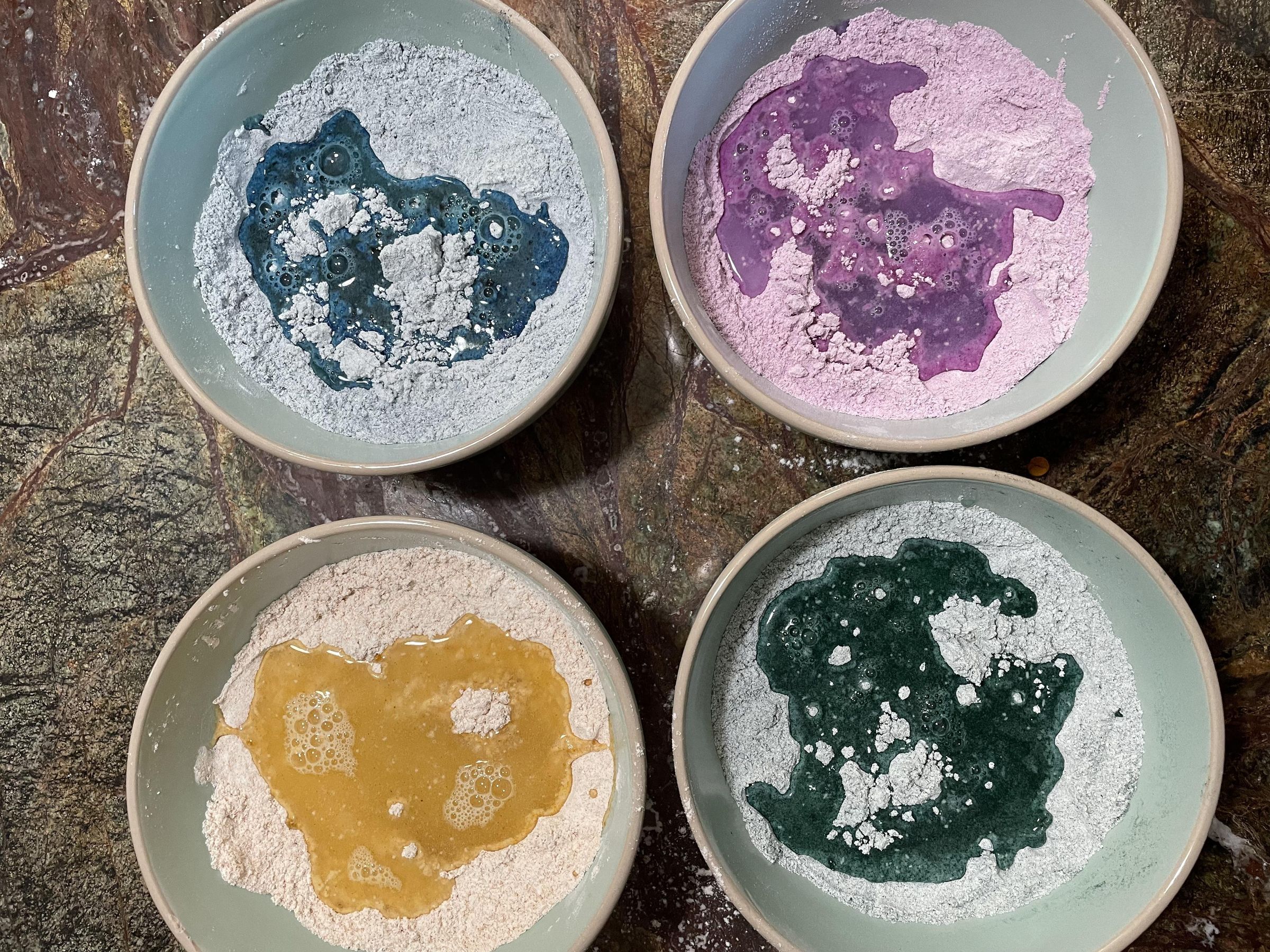 Natural Tie Dye Bread : 7 Steps (with Pictures) - Instructables