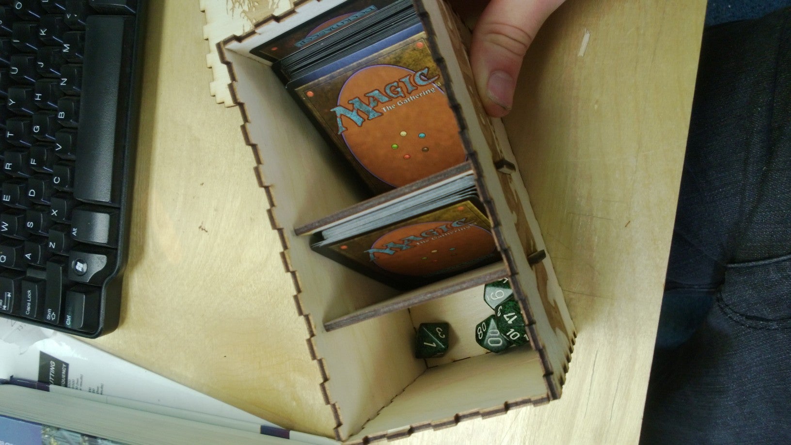 Magic the Gathering Deck Box - Instructables