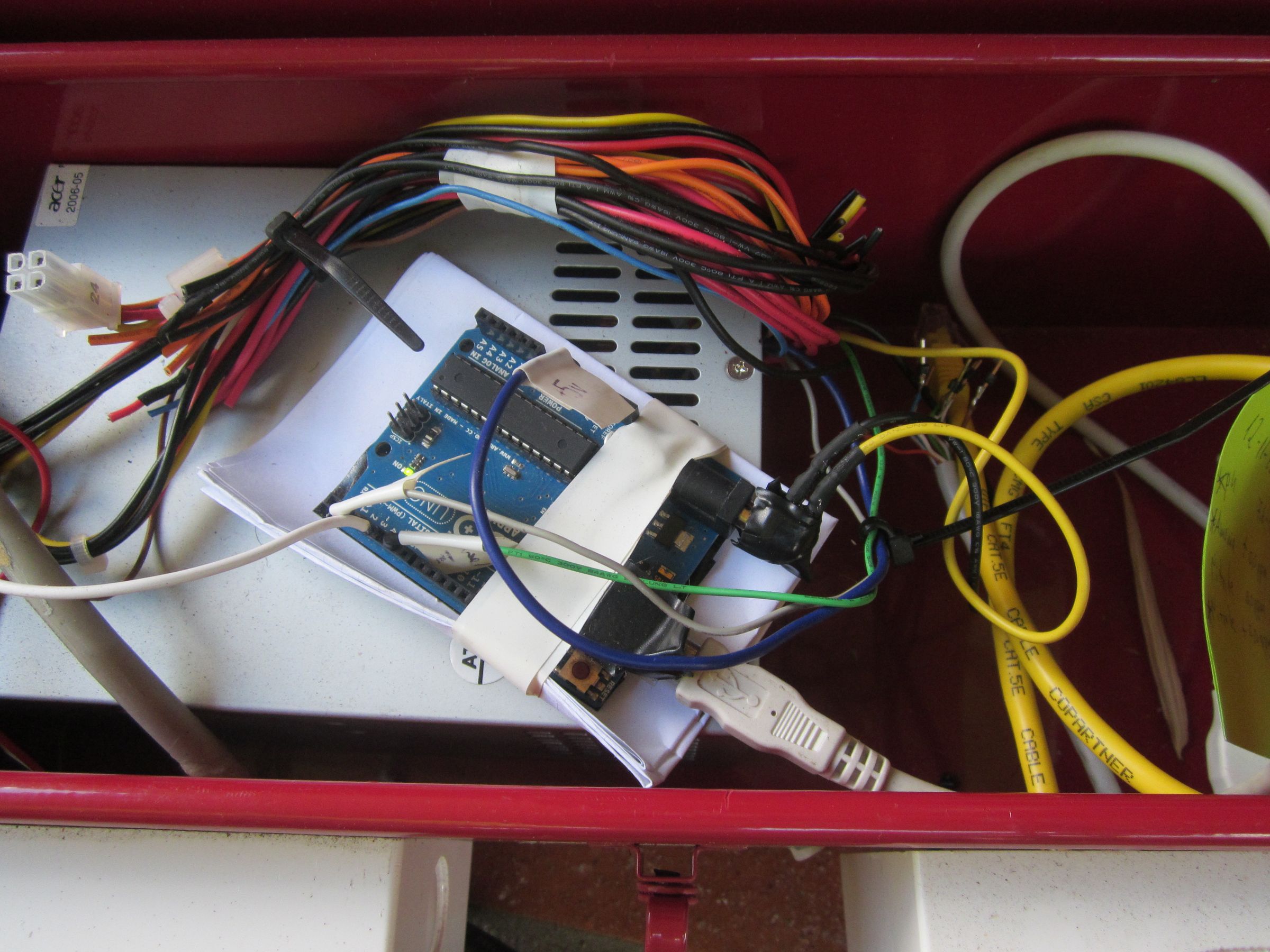 Simple Arduino Controlled Aquaponic System : 8 Steps - Instructables